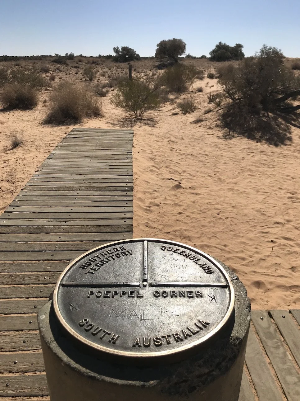 4x4 Explore — Simpson Desert 4WD Tagalong Tours West to East