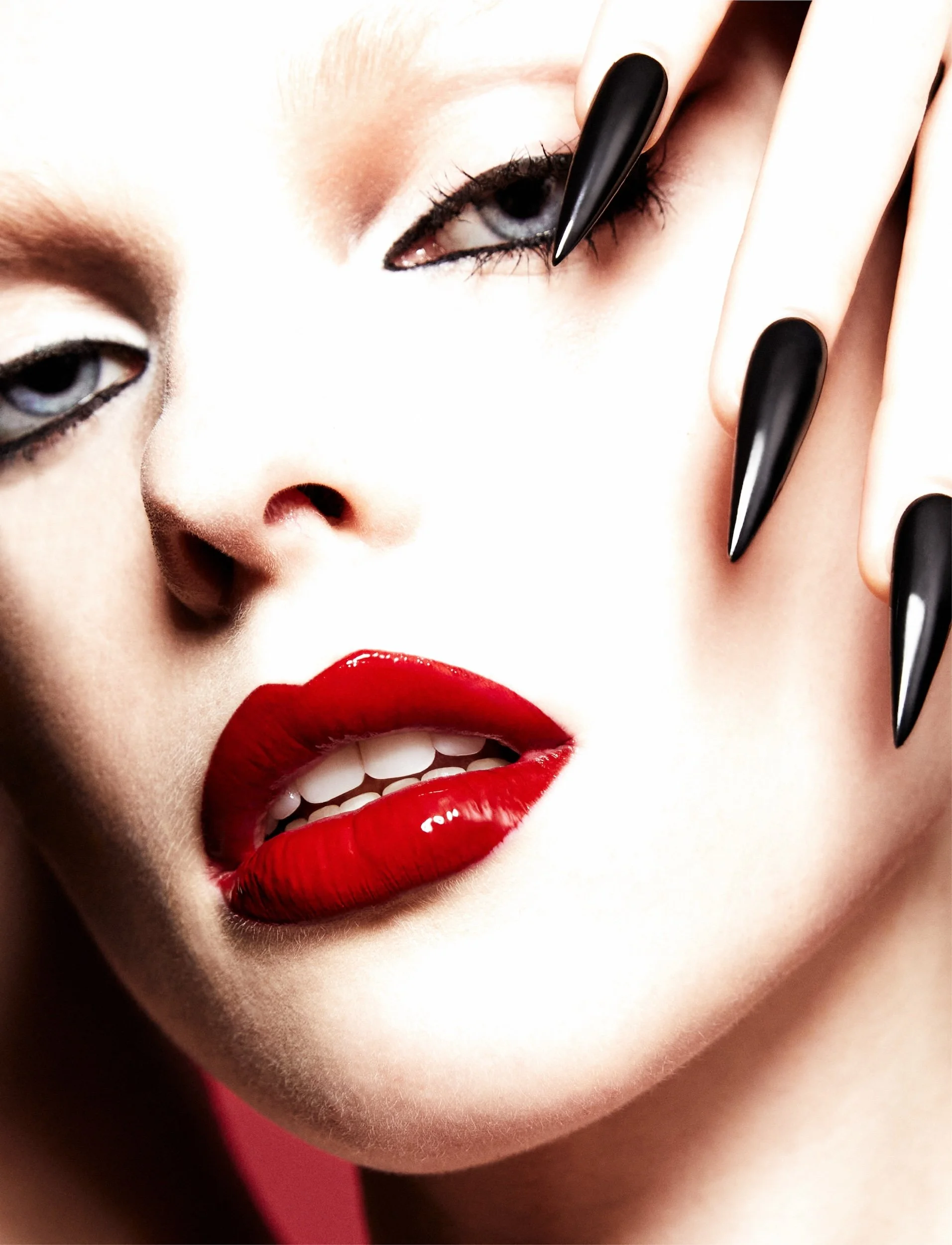 TICS ISSUE 11: The Modern Goddess — TICS Magazine