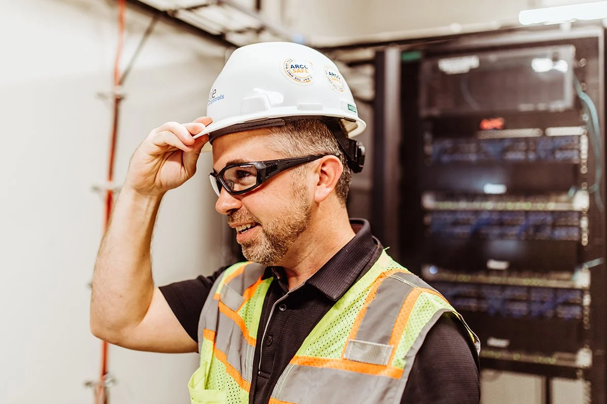 Contact 1 — Eagle Site