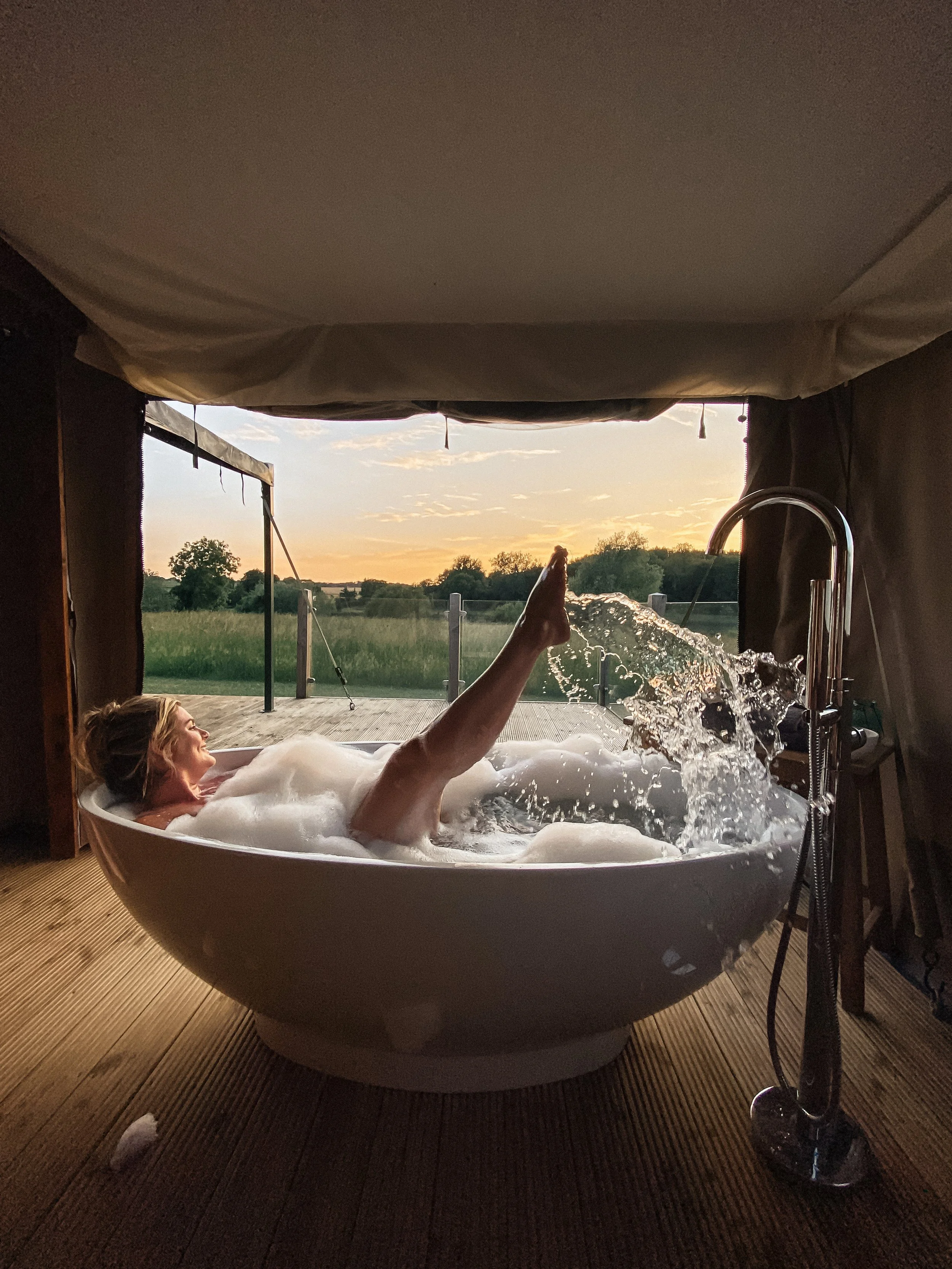 Healthy Retreats at The Nest. Weekend Break Luxury Glamping by a Lake ...