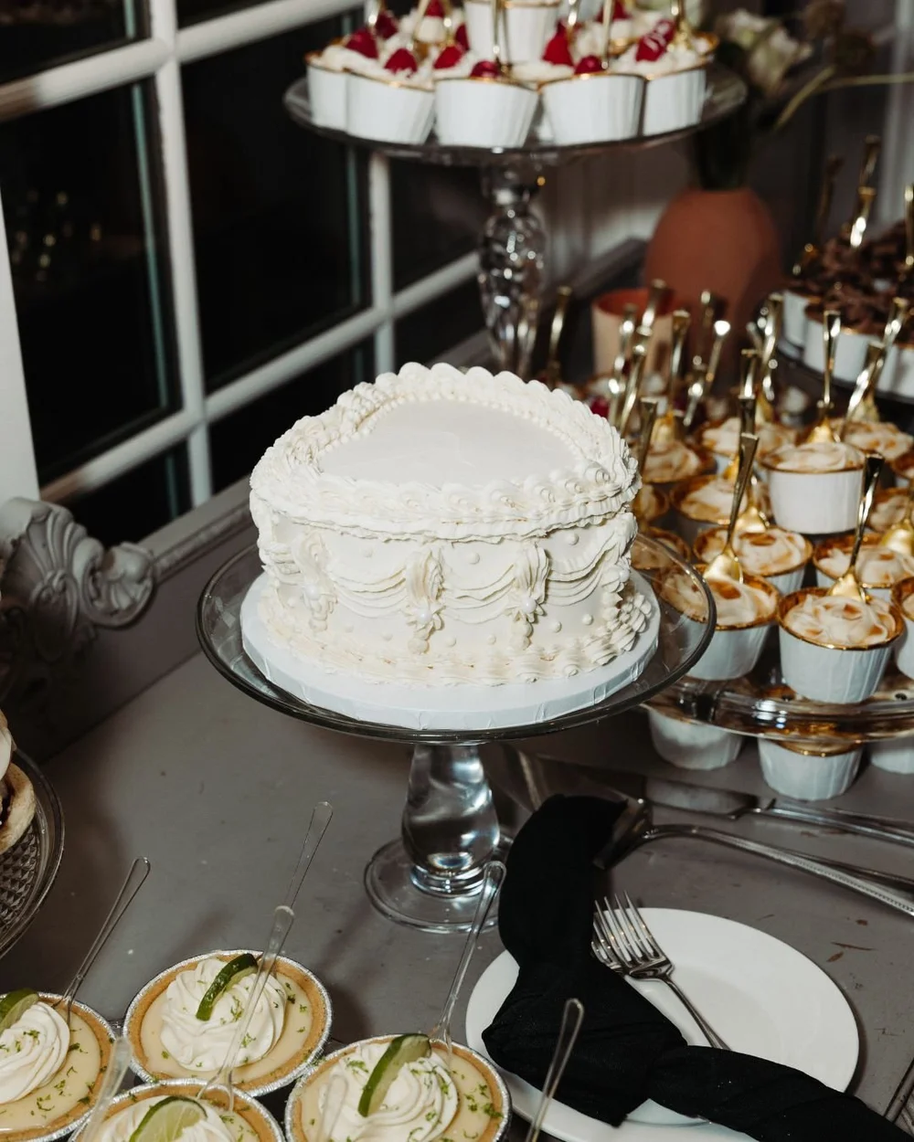 Vintage Cakes Have my Heart — Alyce in Flourland