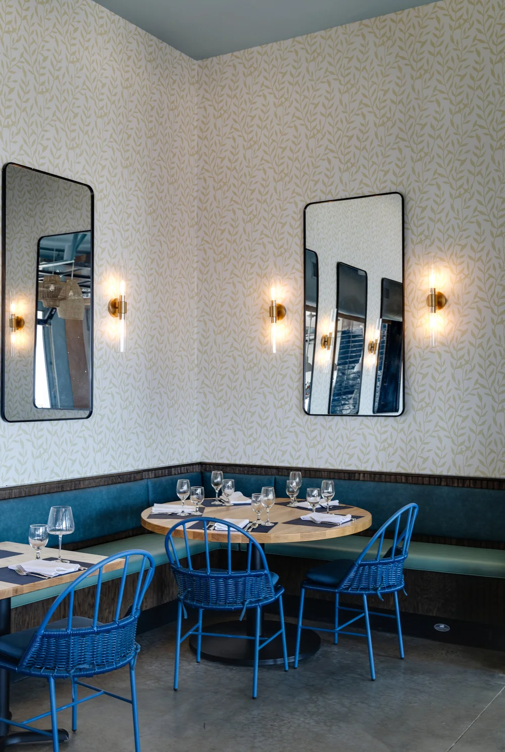 Drift Seafood + Bar — Campfire & Co. | Branding and Interior Design ...