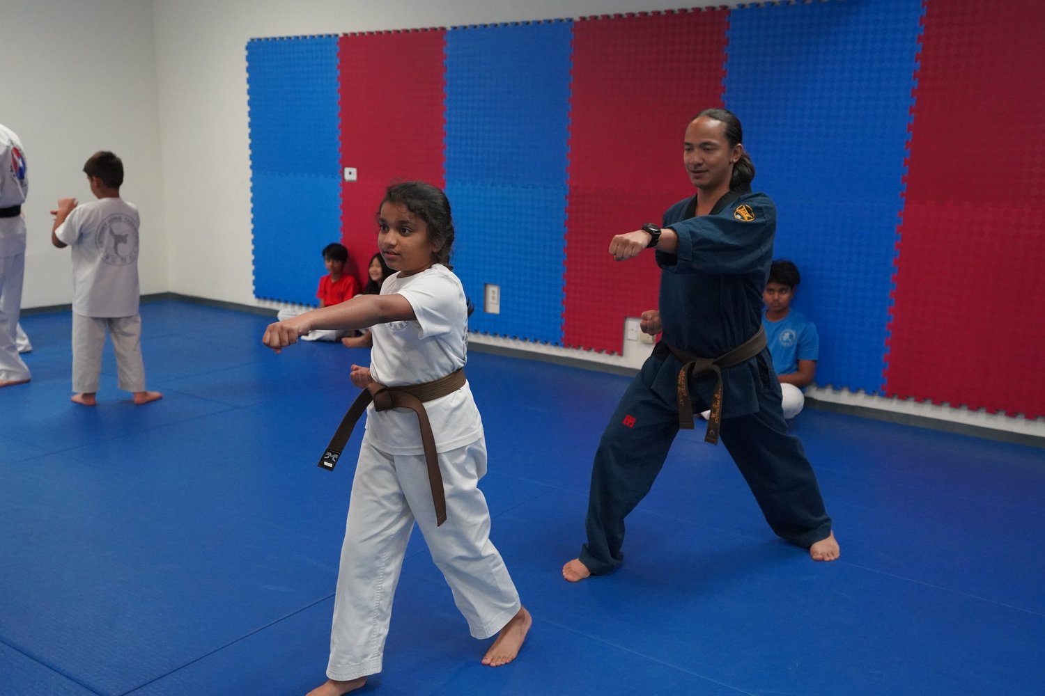 Classes — Evolution Kickboxing Academy