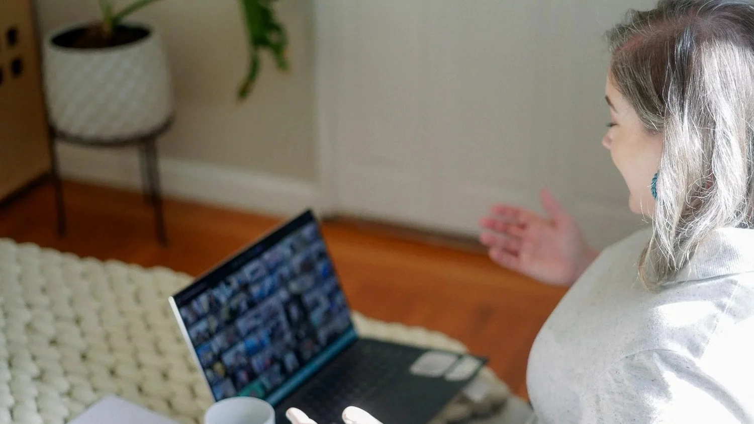 How to Make Virtual Team Building Fun (and Zero Percent Awkward) in 5 ...