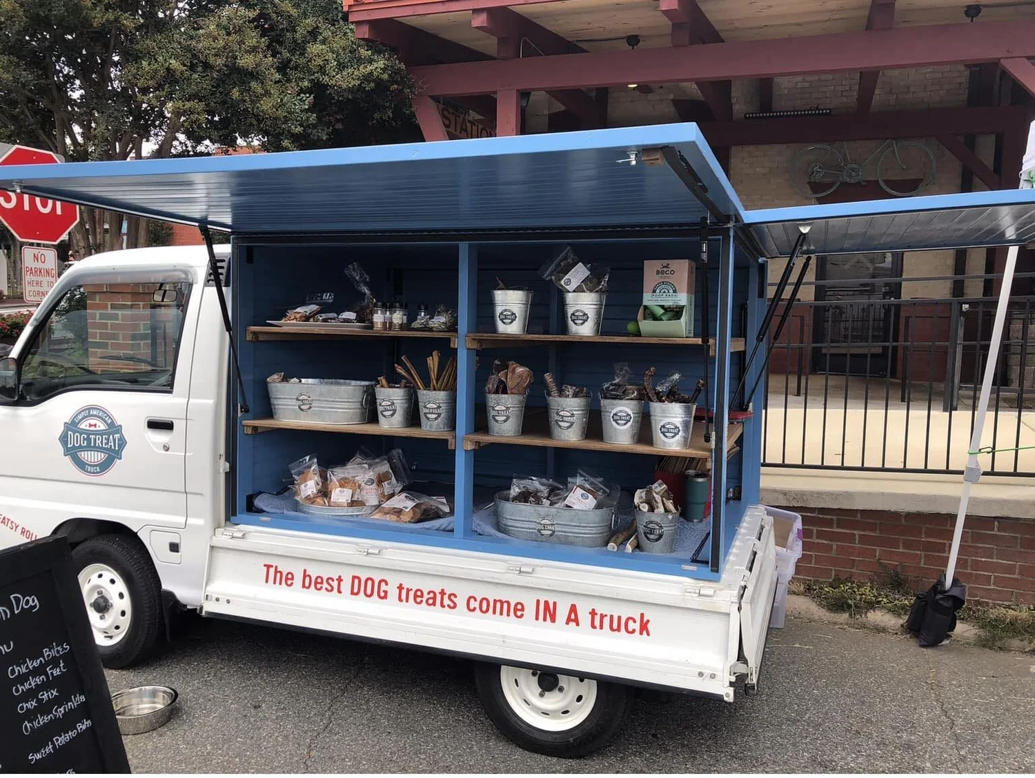 Simply American Dog Treat Truck | Mobile Treat Truck For Dogs in North ...
