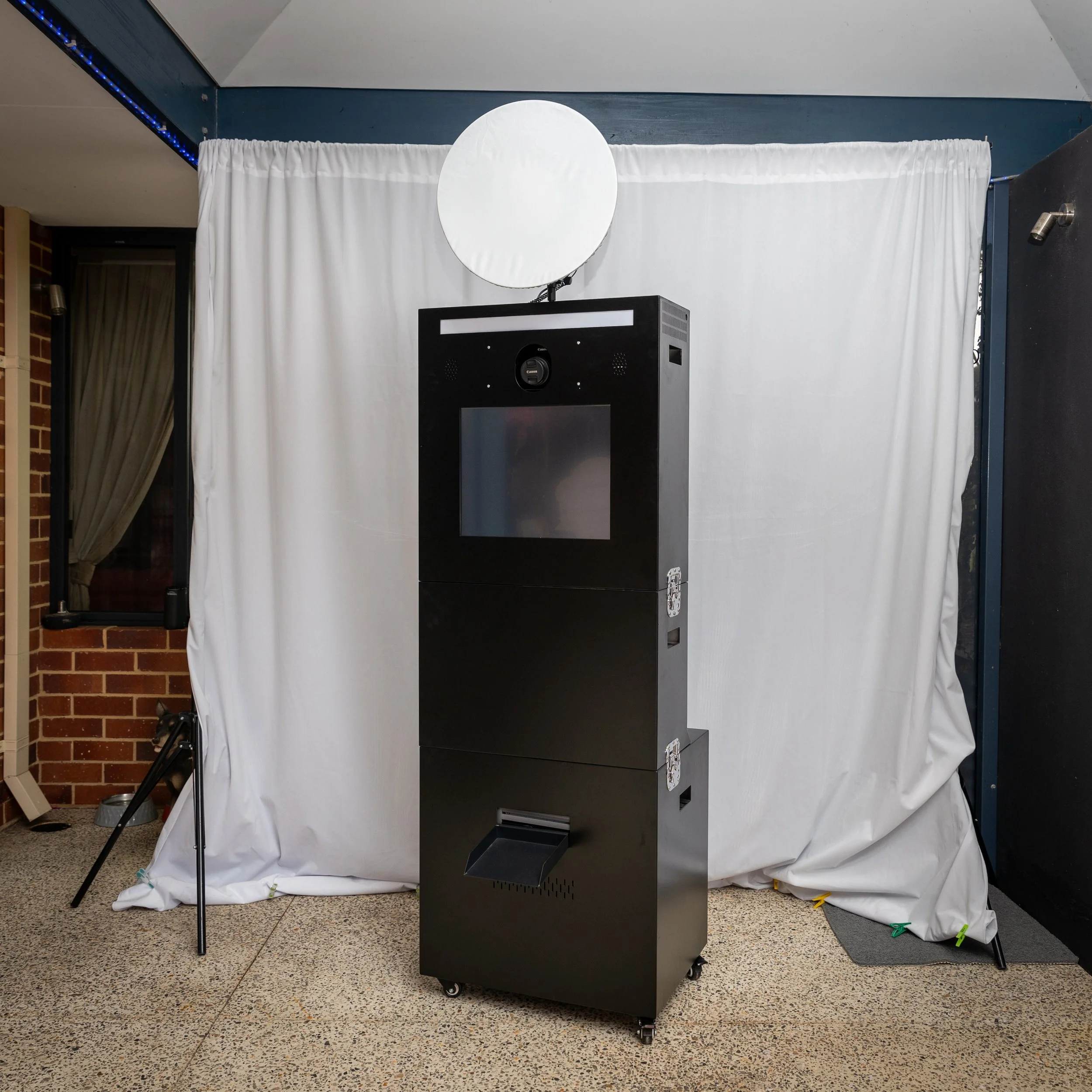 Photo Booth — Hunter and Wolf Photography