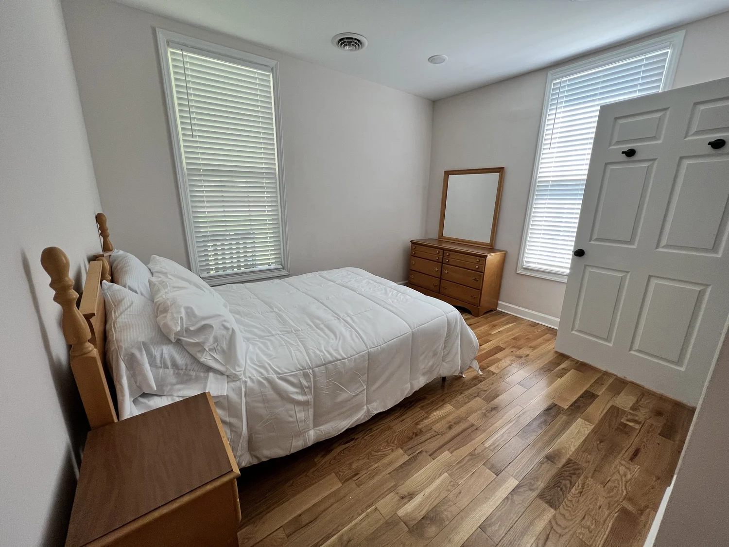 Rates & Rooms — The Washington Inn