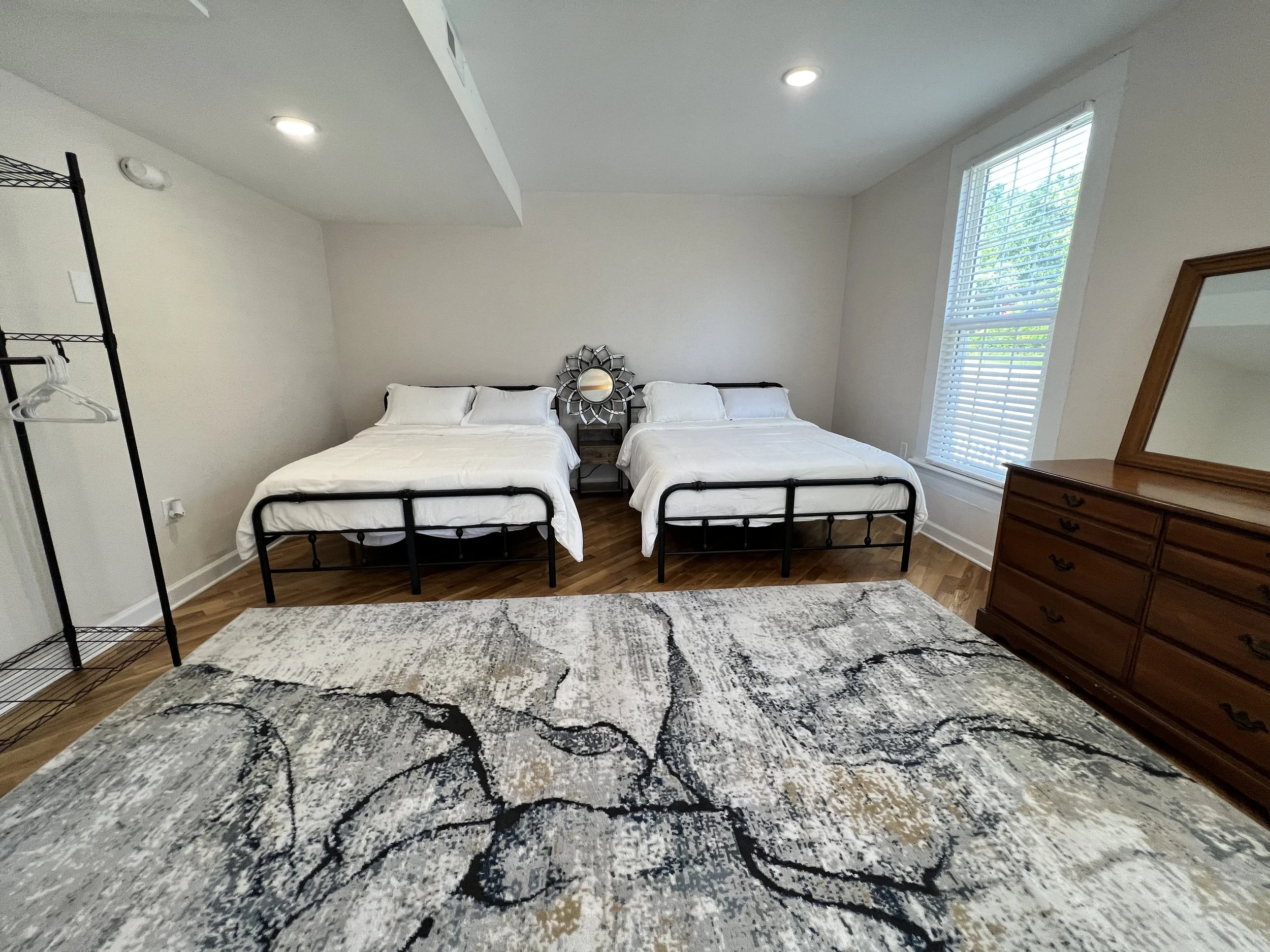 Rates & Rooms — The Washington Inn