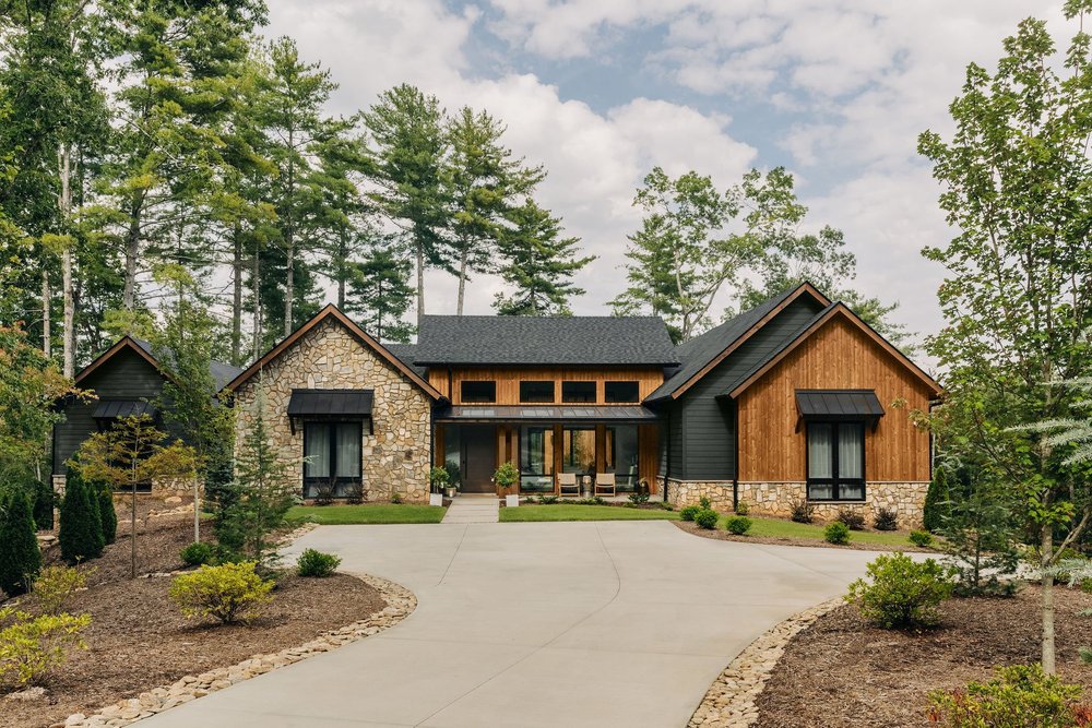 blom 810 — BLOM Design Studio