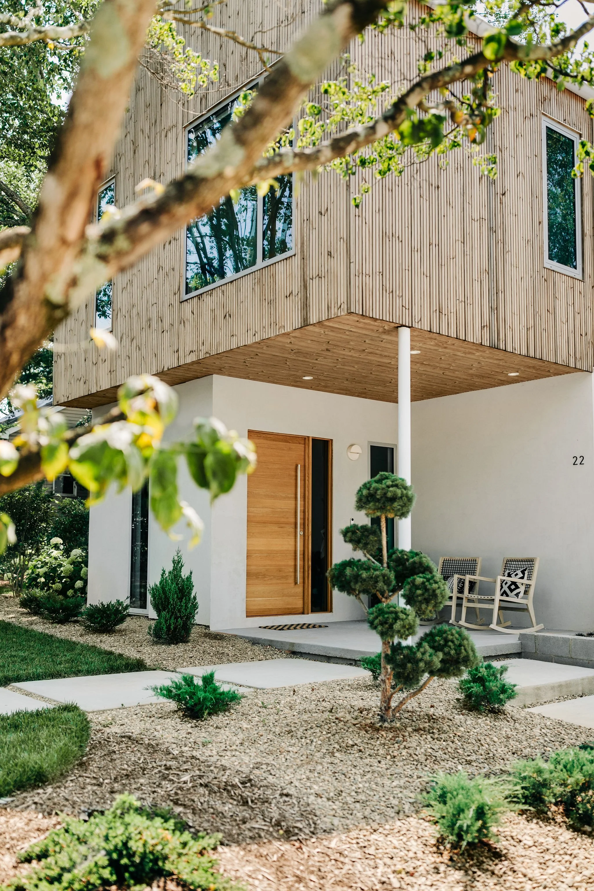 blom 22 — BLOM Design Studio