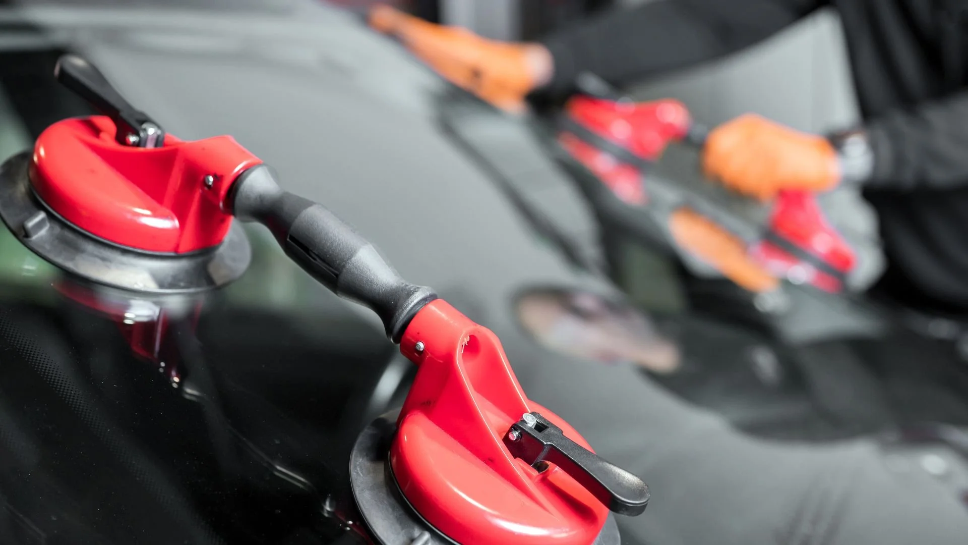 Glass Pros - Expert Guide to Choosing a Windshield Repair Shop in ...