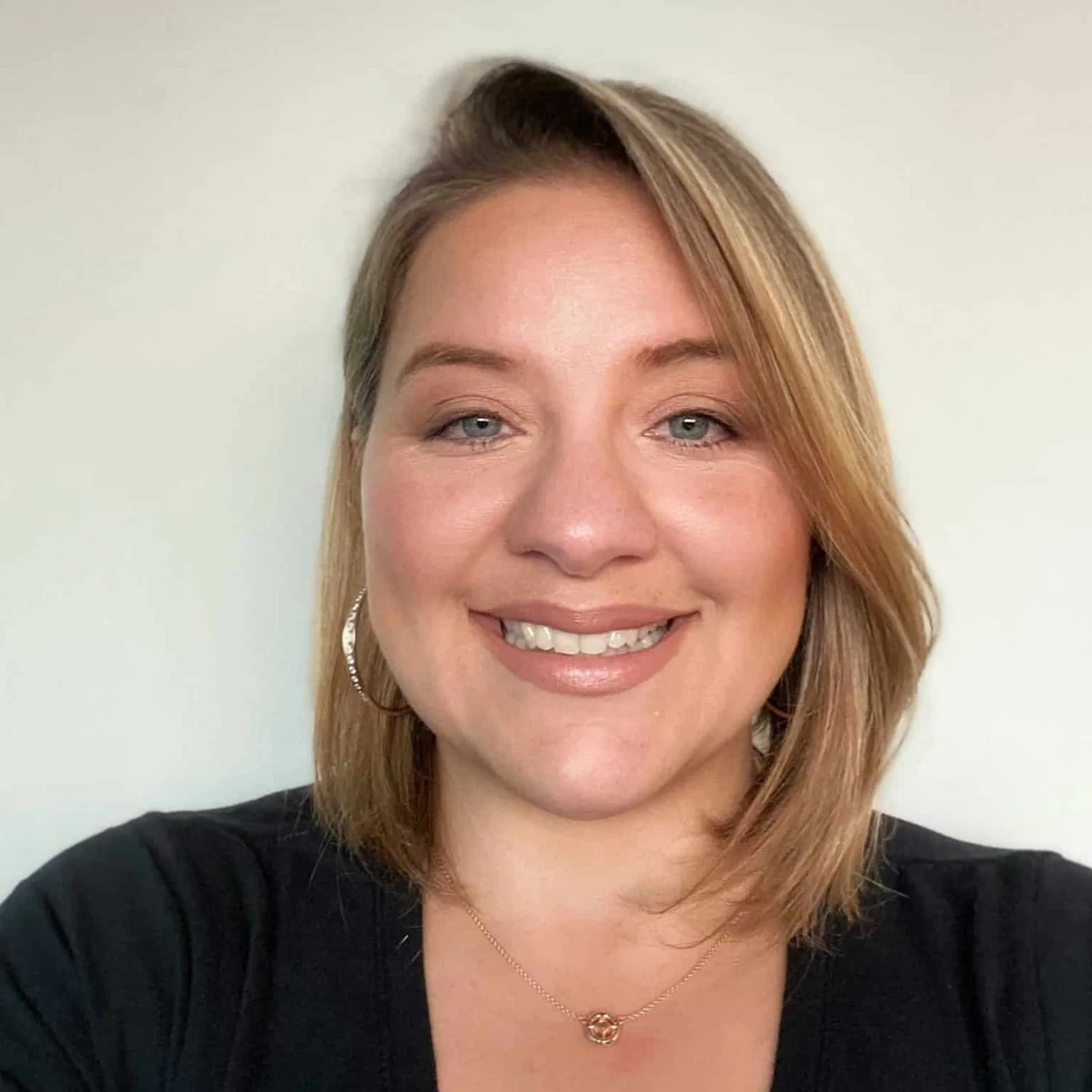 Tatiana Colón Rivera — Sunday Friends Foundation