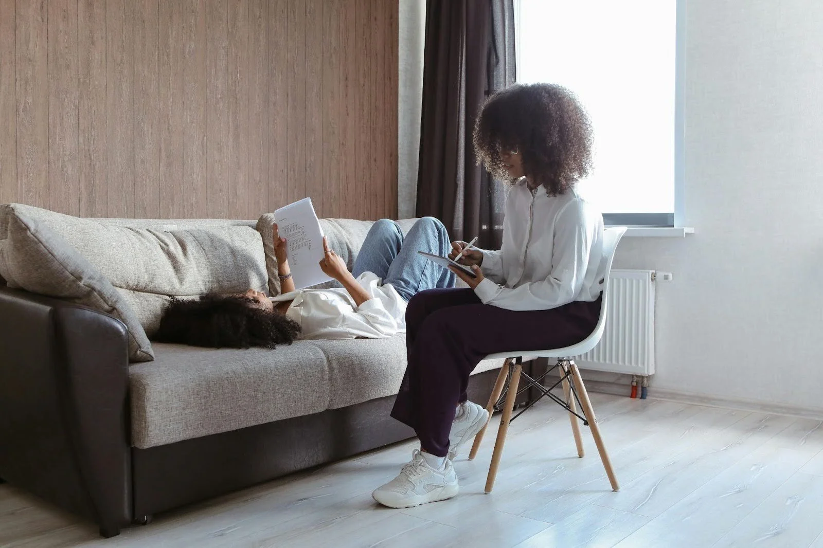 How to Practice Detachment: Hold Space for Others — Modern Therapy