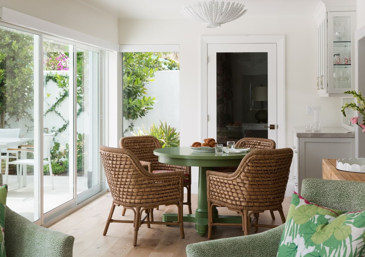 Interior Design — JETT THOMPSON