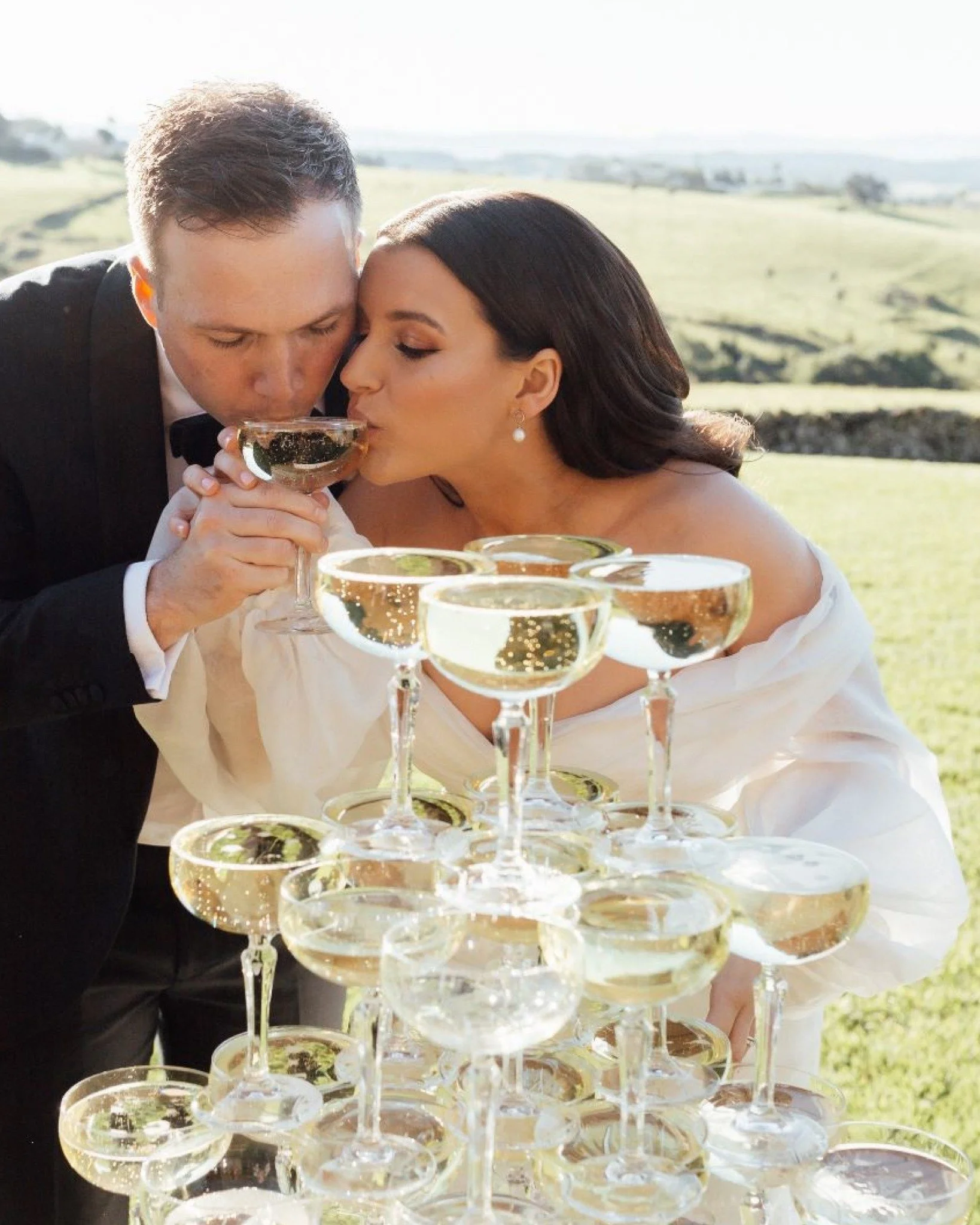 Exclusive Champagne & Martini Towers | Henry Clive