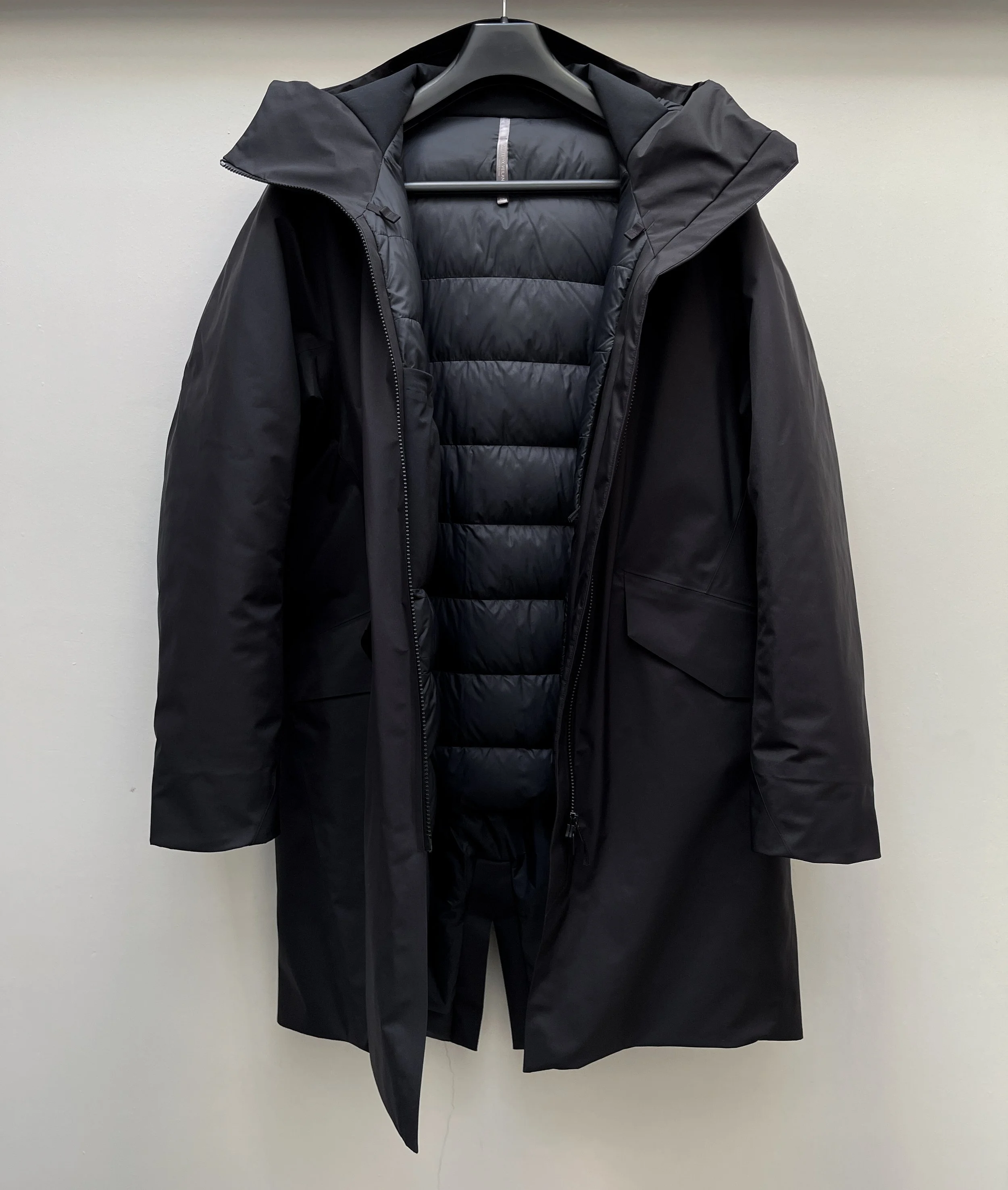 Arcteryx Veilance Monitor Down Coat Review - up- or downgrade? — Hidden ...