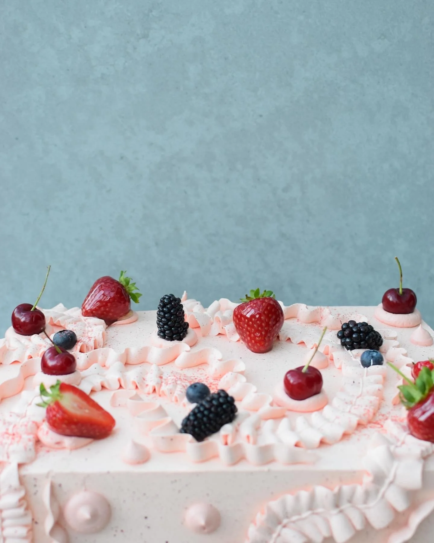 Gallery — Dot Dot Bakery bespoke cakes
