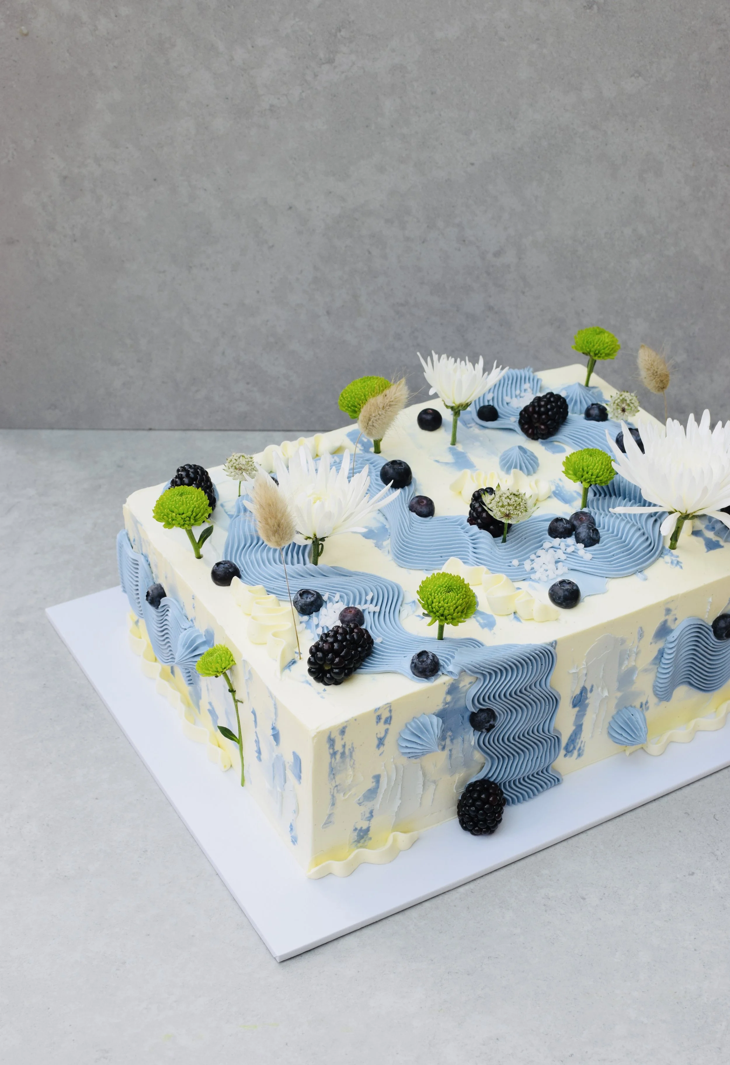 Gallery — Dot Dot Bakery bespoke cakes