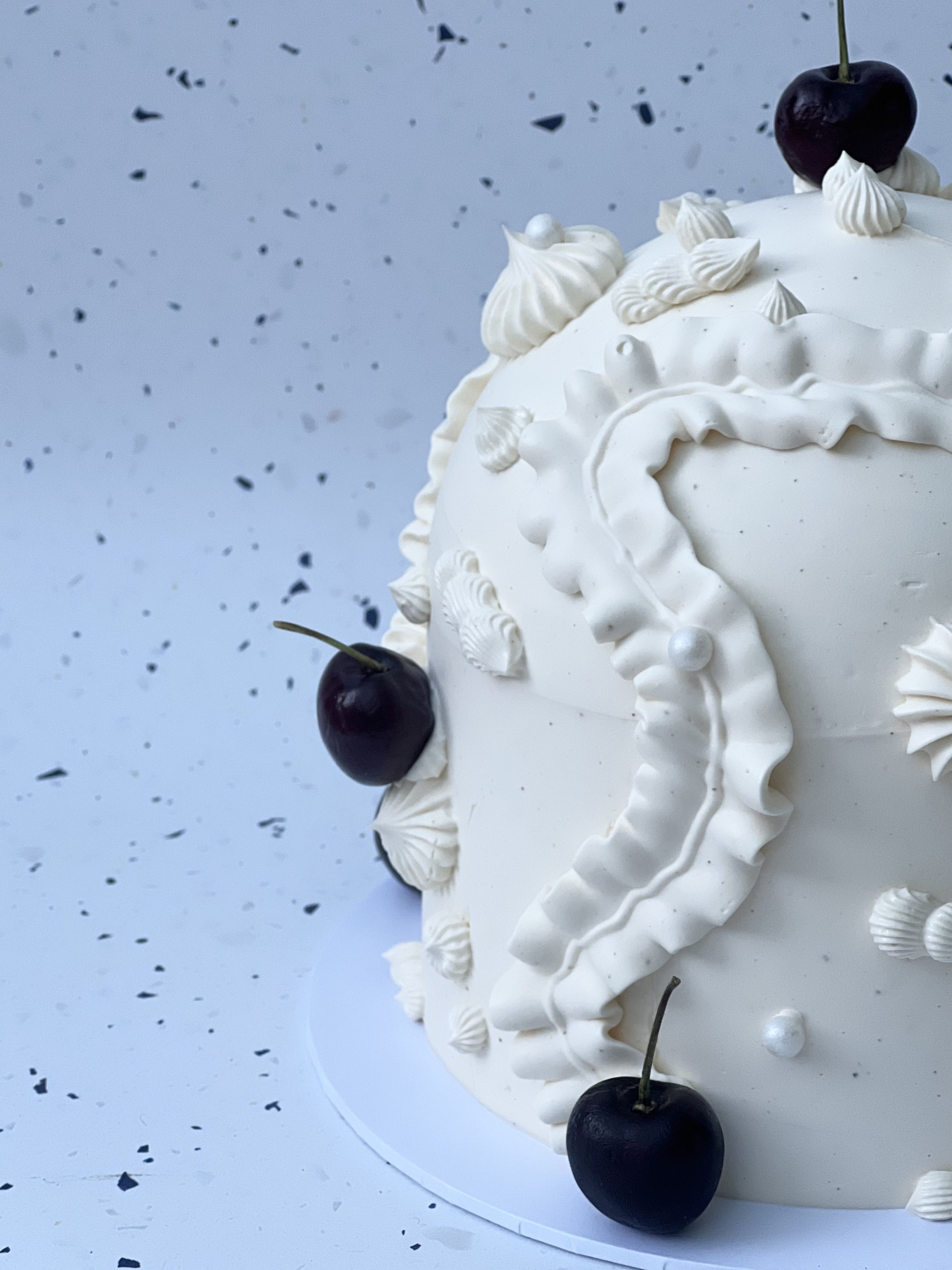 Pricing — Dot Dot Bakery bespoke cakes