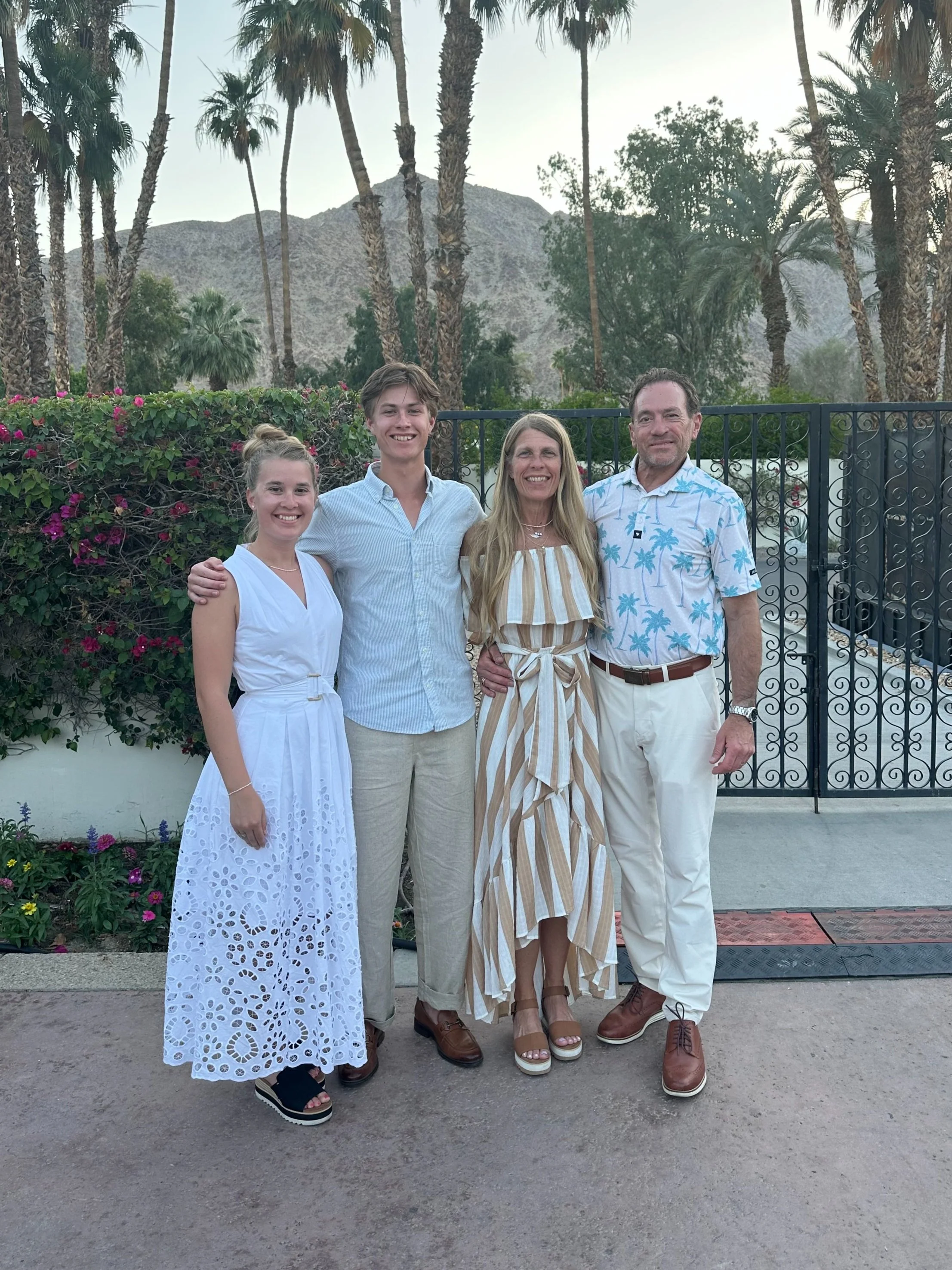 Who We Are — Mindset Merch