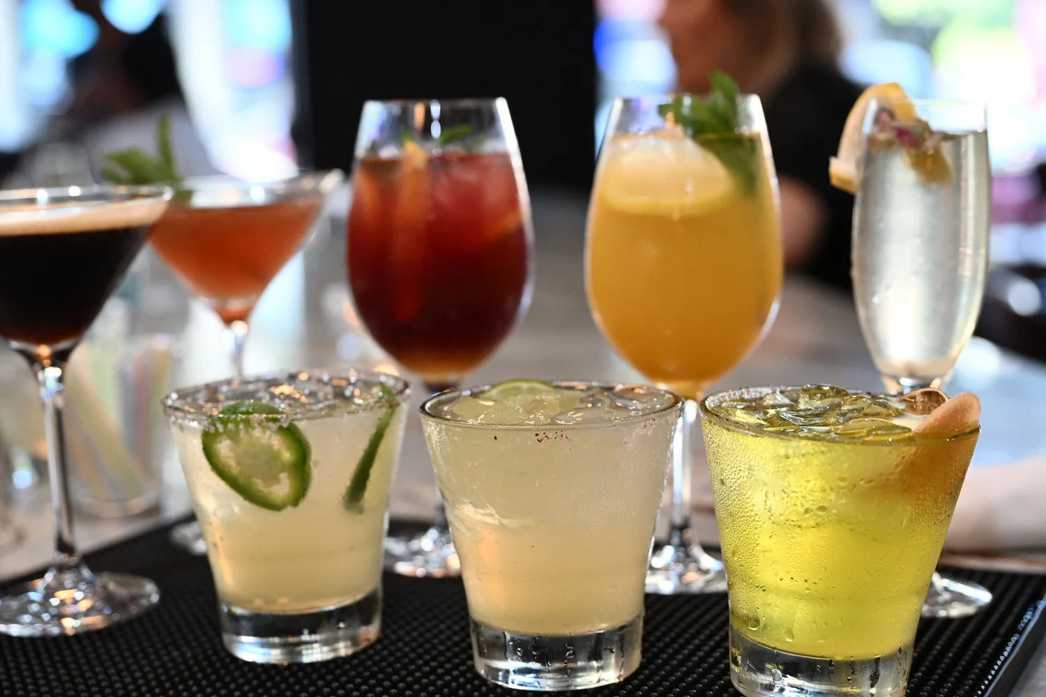 KooKoo RESTAURANT AND LOUNGE