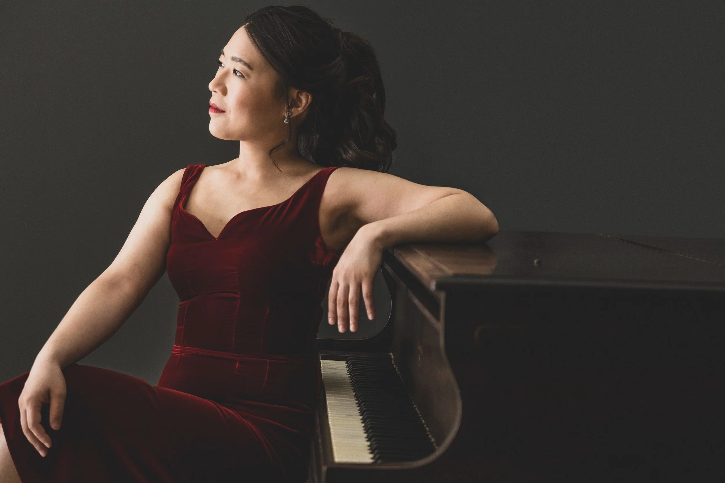 Listen — CHARLOTTE HU