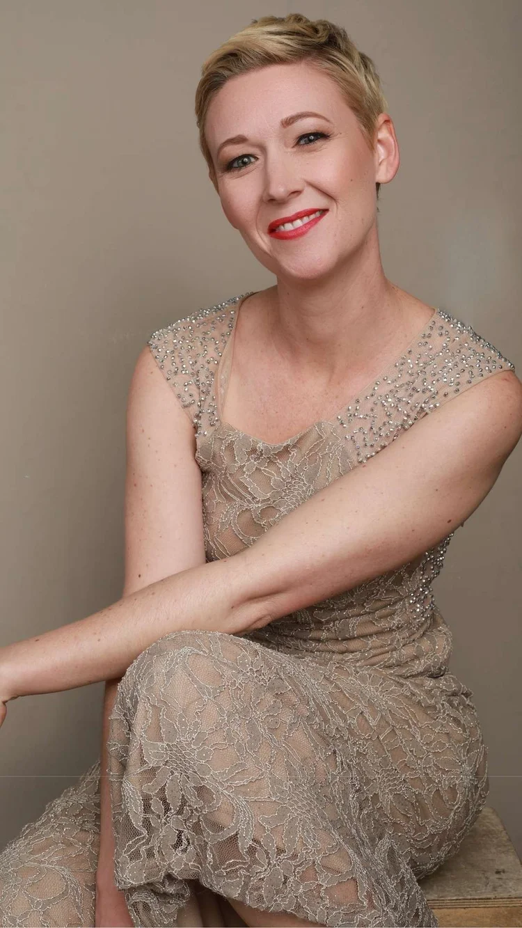 Ashlee Lynn Espinosa | Performer, Coach & Entrepreneur