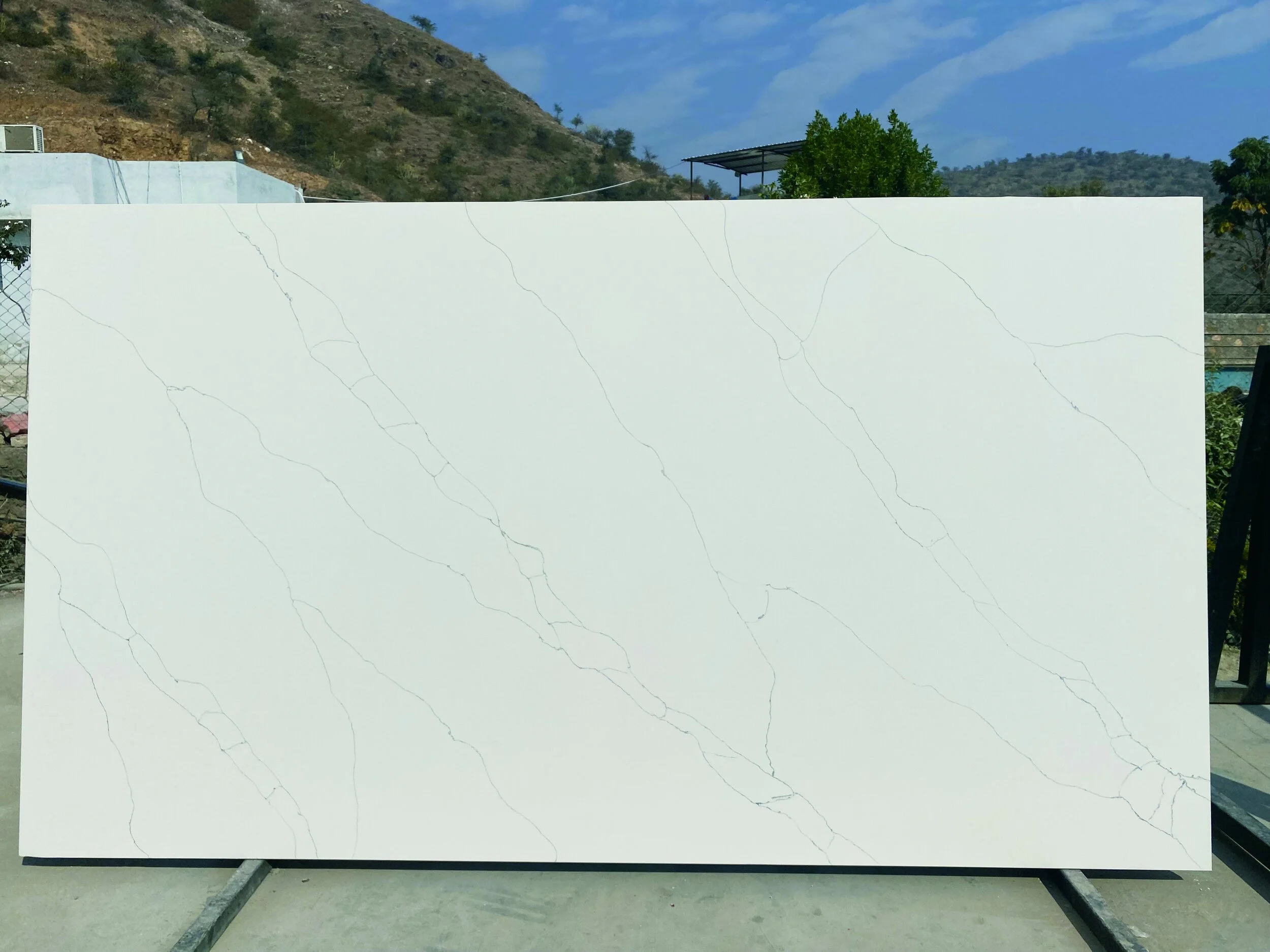 DURATILE | Luxury Flooring | Porcelain . Ceramics . SPC. Vinyl . Natural