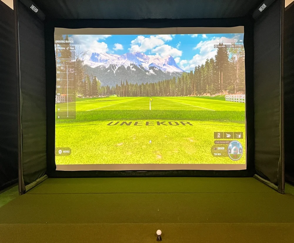 NEXT LEVEL GOLF - Golf Simulator Play For All Seasons