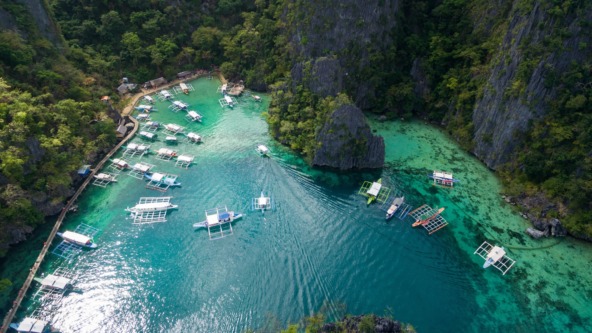 Coron — Sunlight Air