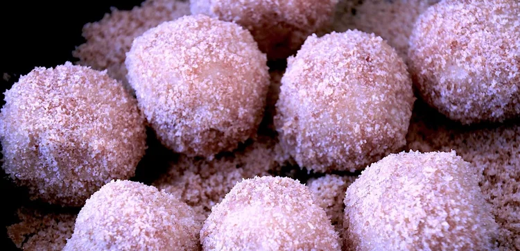 What are Sugar Plums? Unravel the History and Magic