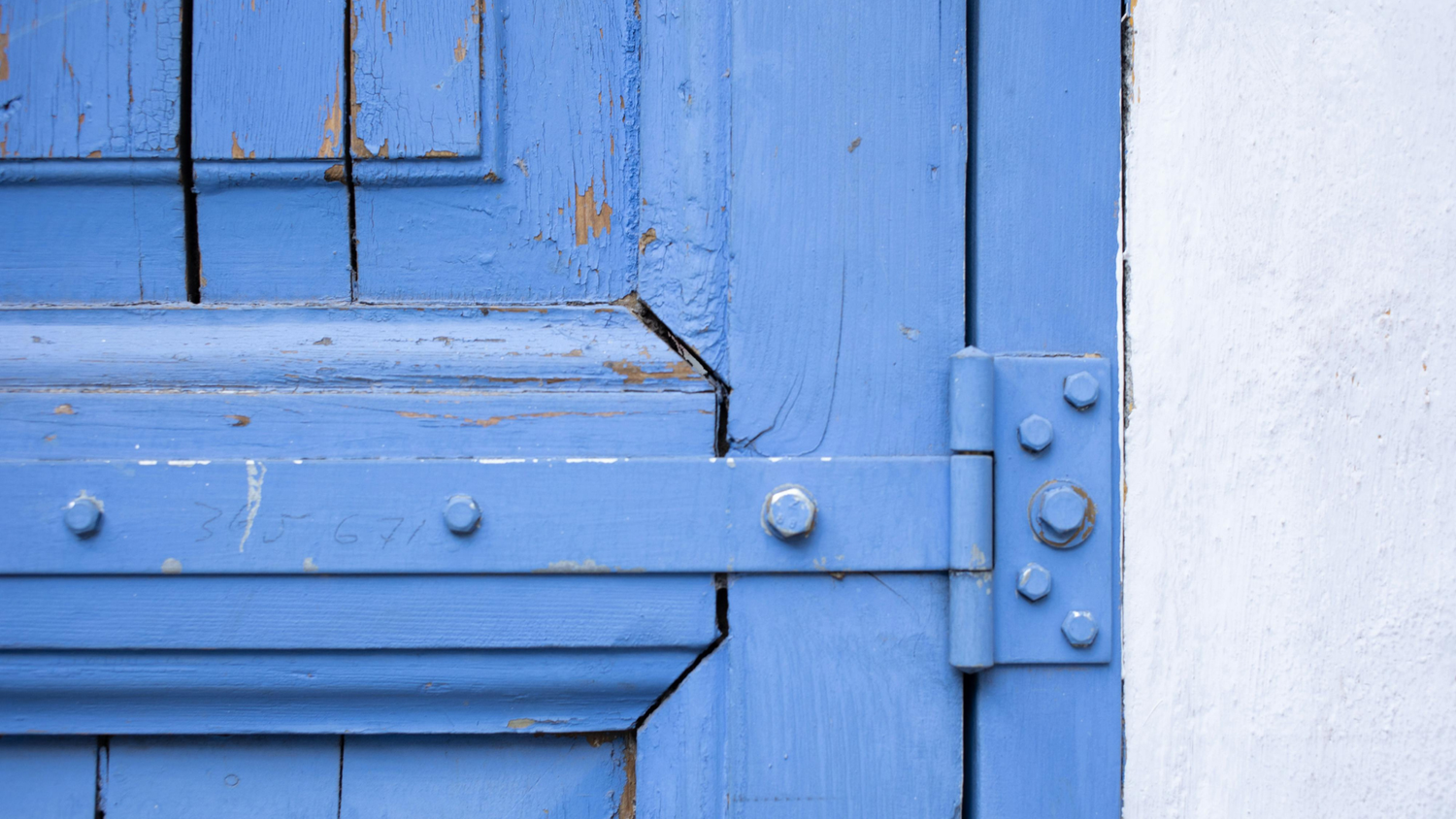 Kitchen Table Talks: Navigating Meta Relationships — Sander T. Jones