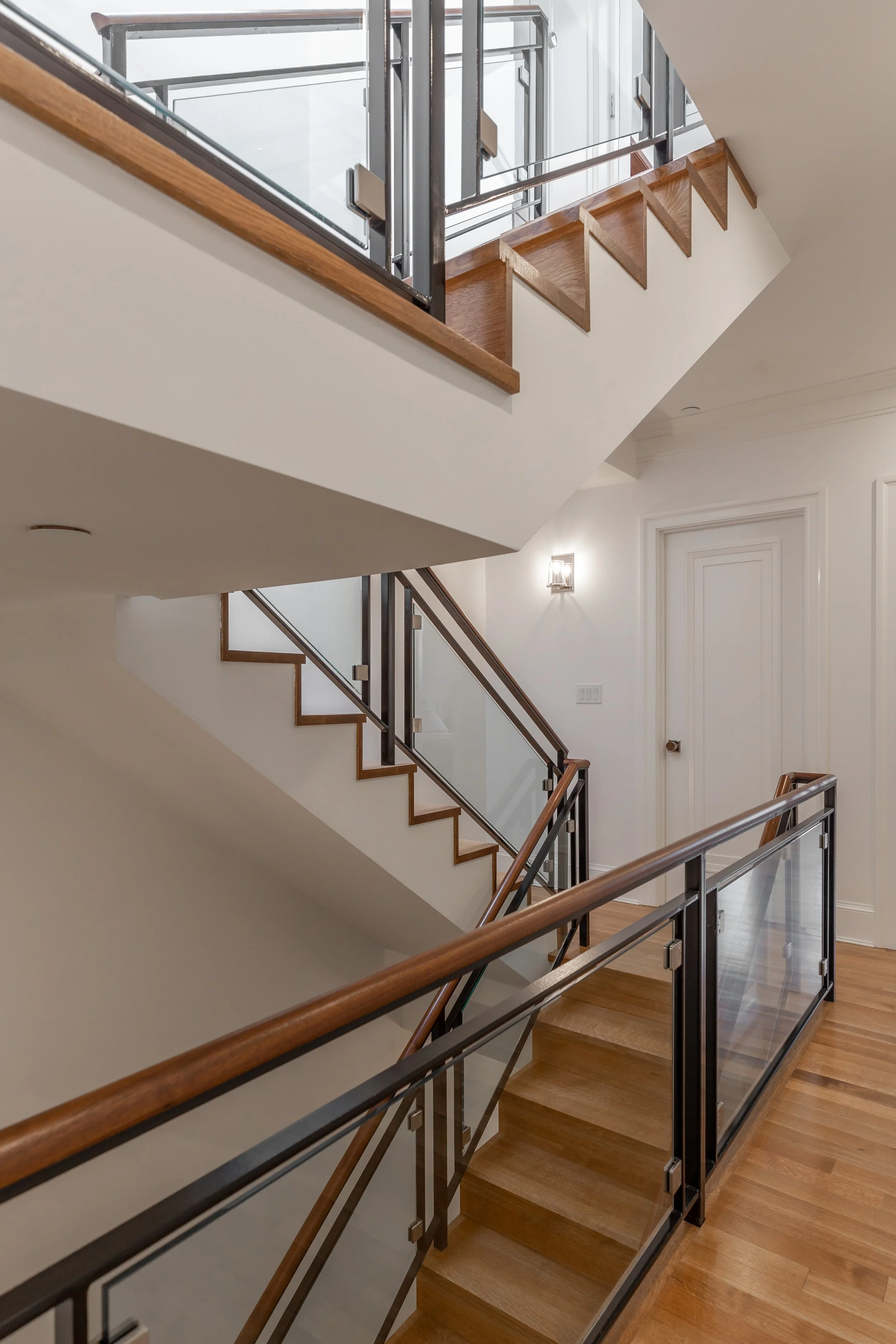 142 Beacon Street — Mainsail Management Inc.