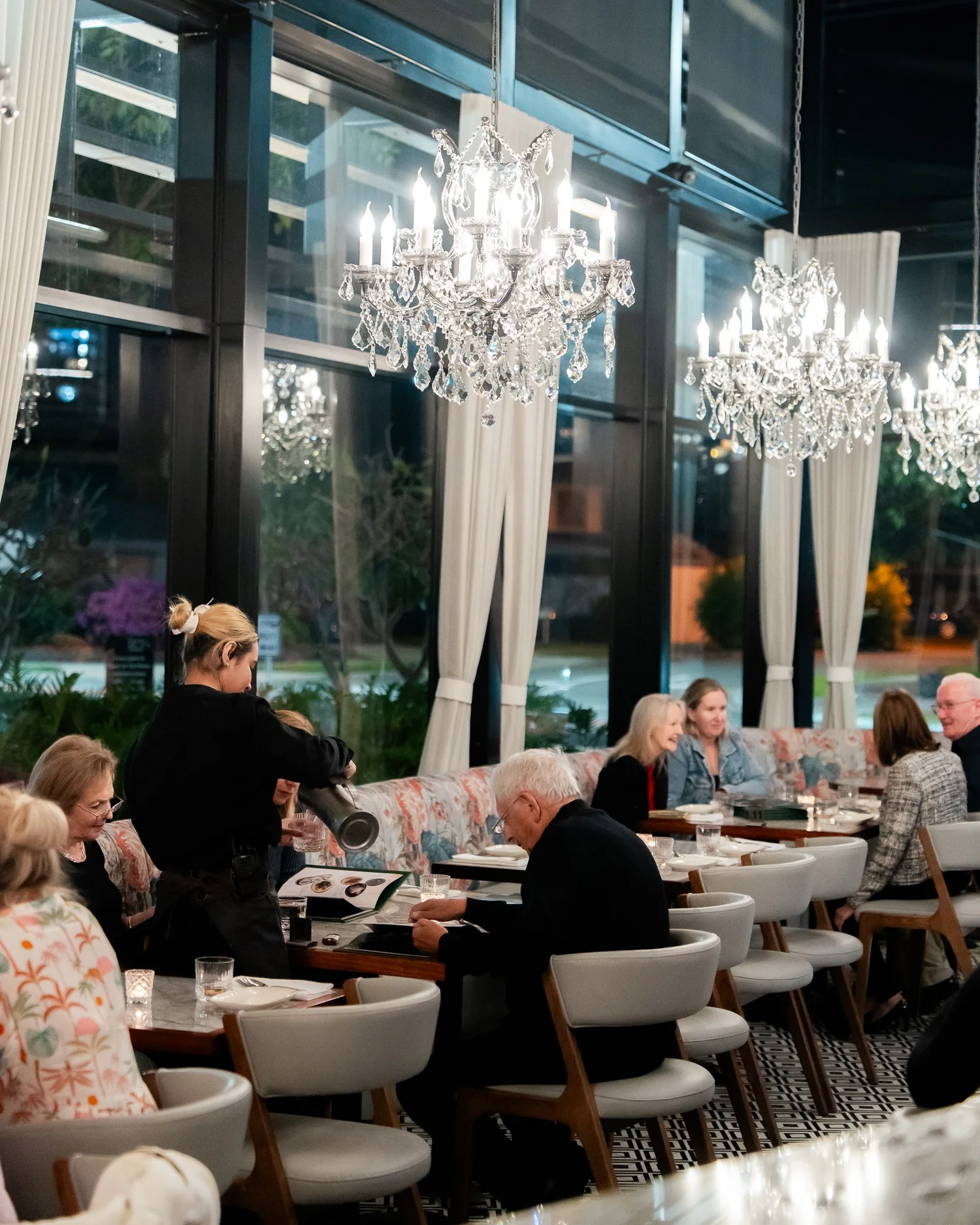 Valyn Thai Restaurant and Bar | Capri on Via Roma