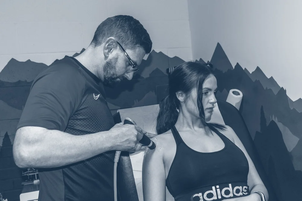 Shockwave Therapy Liverpool — The treatment table