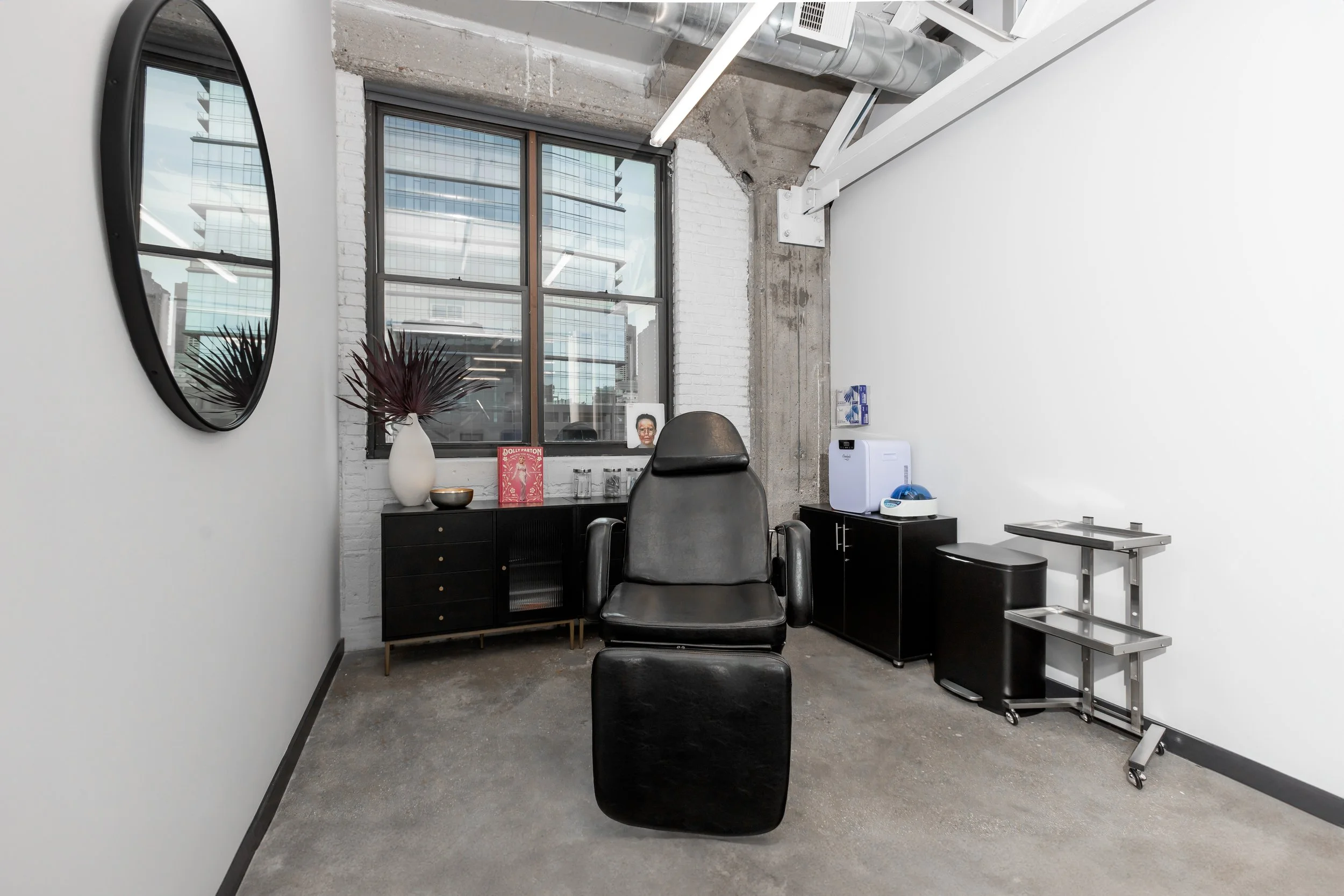 Peer Beauty & Suites