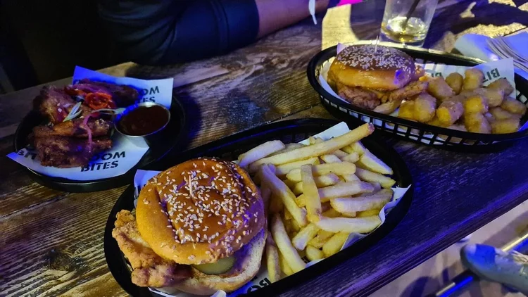 Boom Battle Bar at the O2 — Meent