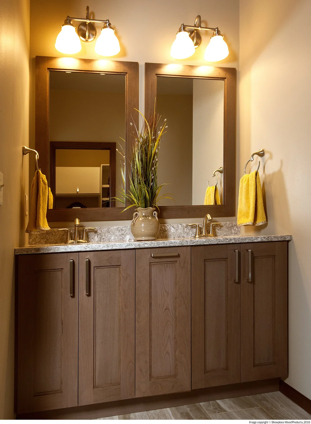 SIGNATURE CABINET STUDIO