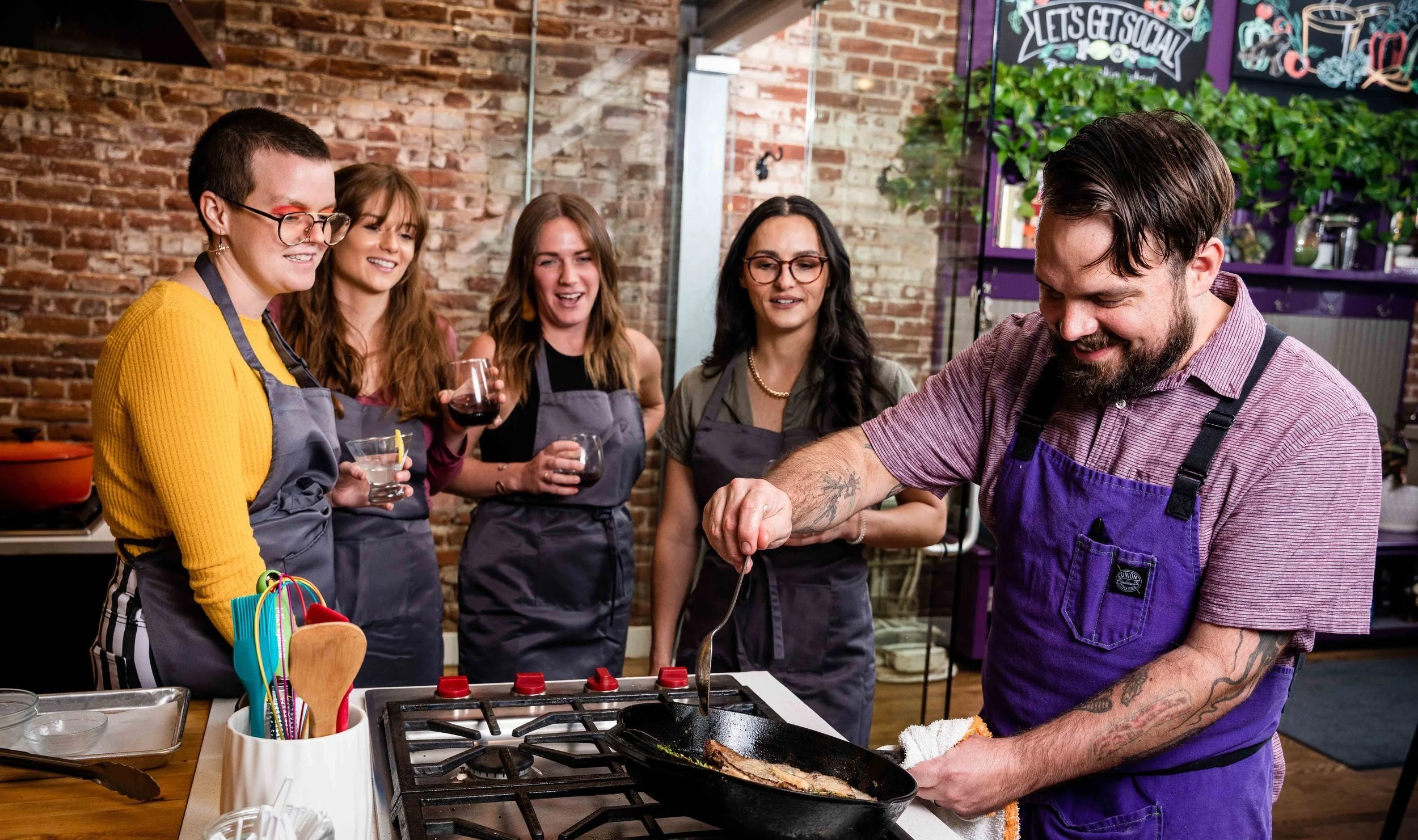 Stir Cooking School