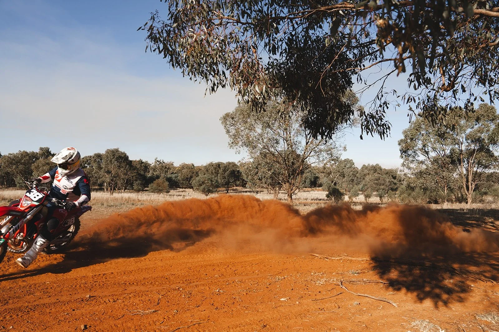 KALGOORLIE DESERT RACE (VIP RACE EXPERIENCE) — Grabbo's Trail and Track ...