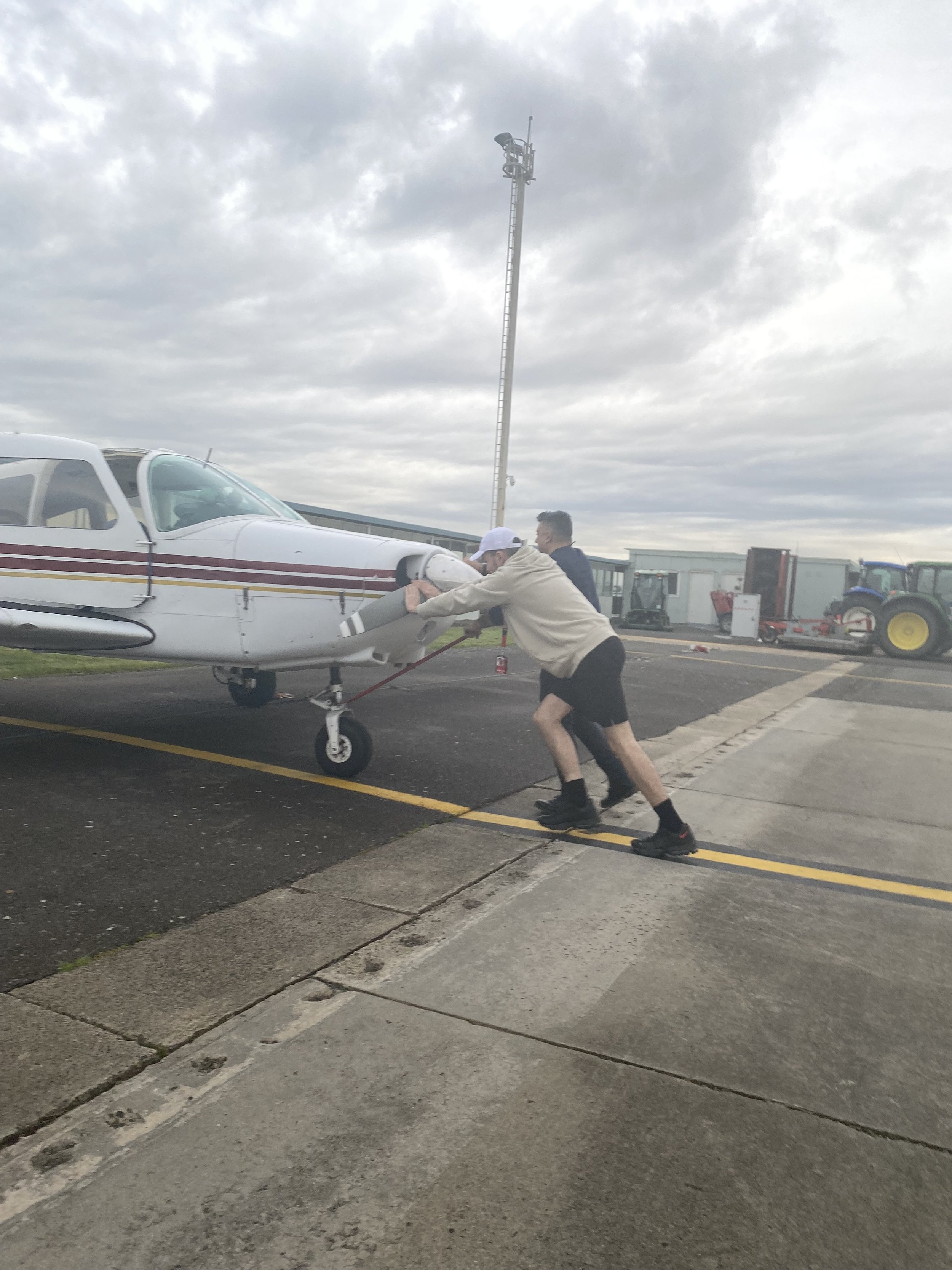 Courses — Falcon International Aviation Academy