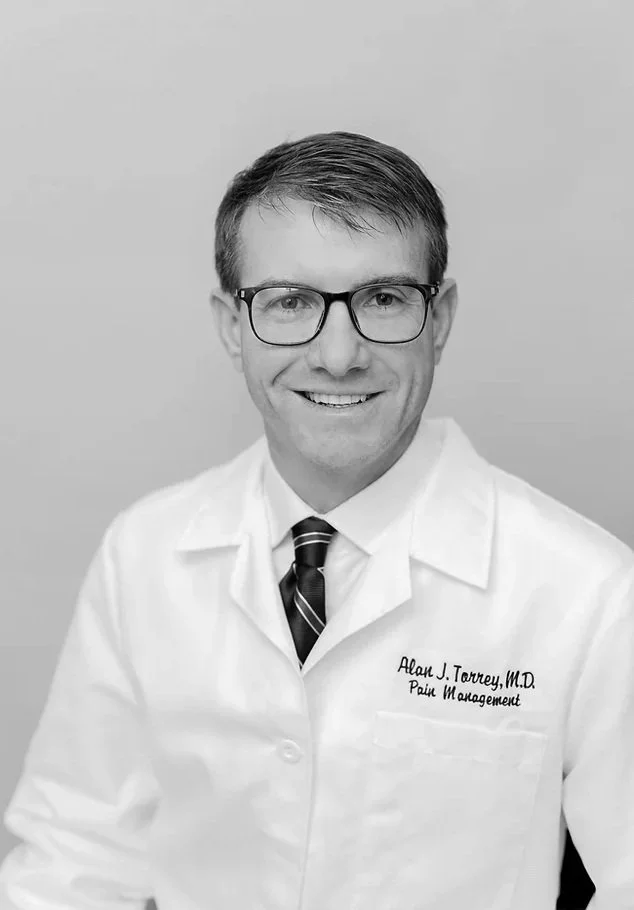 Team 1 — Phoenix Ortho Injury Spine & Extremity
