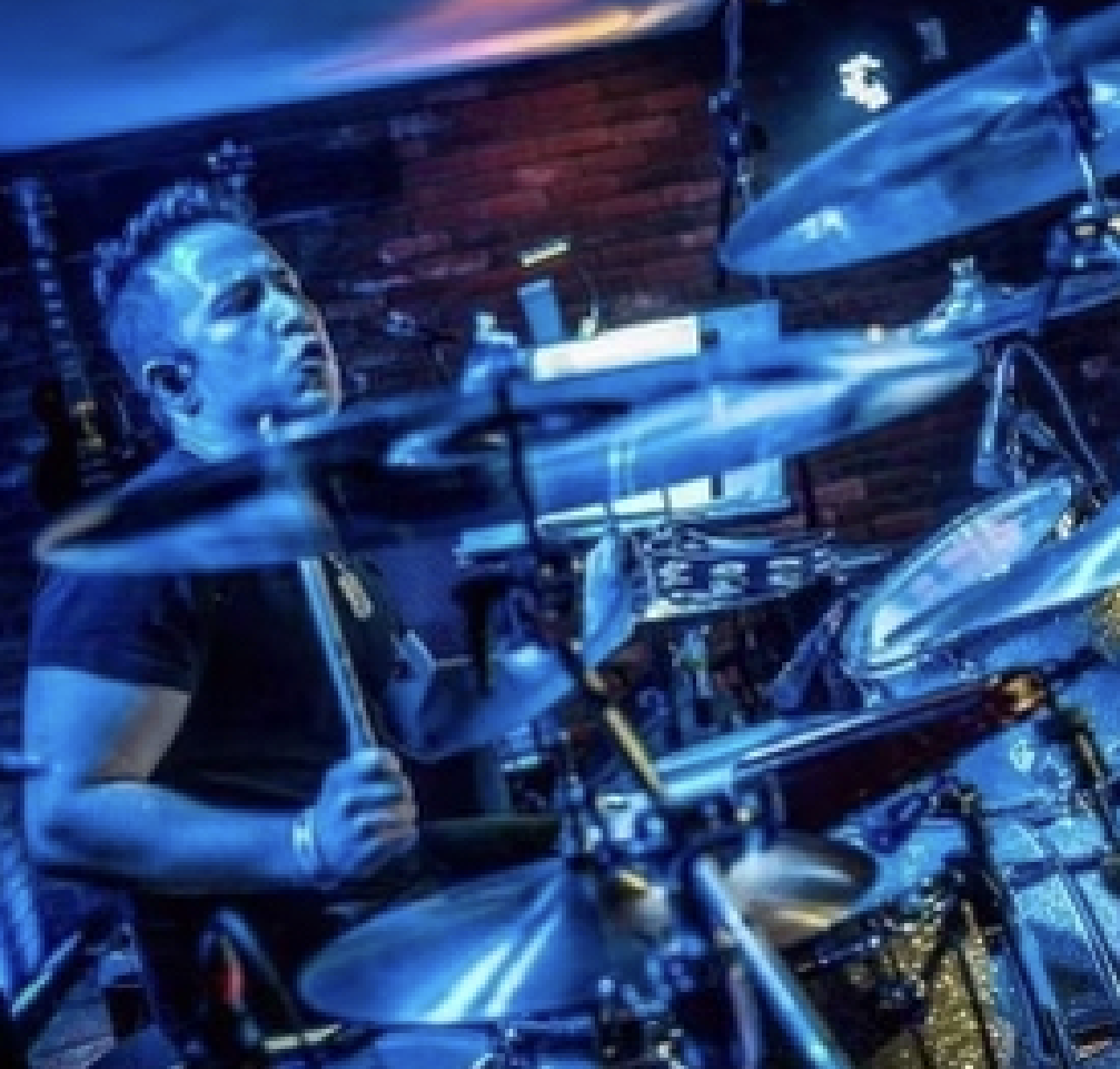 About — THE HEAVIES