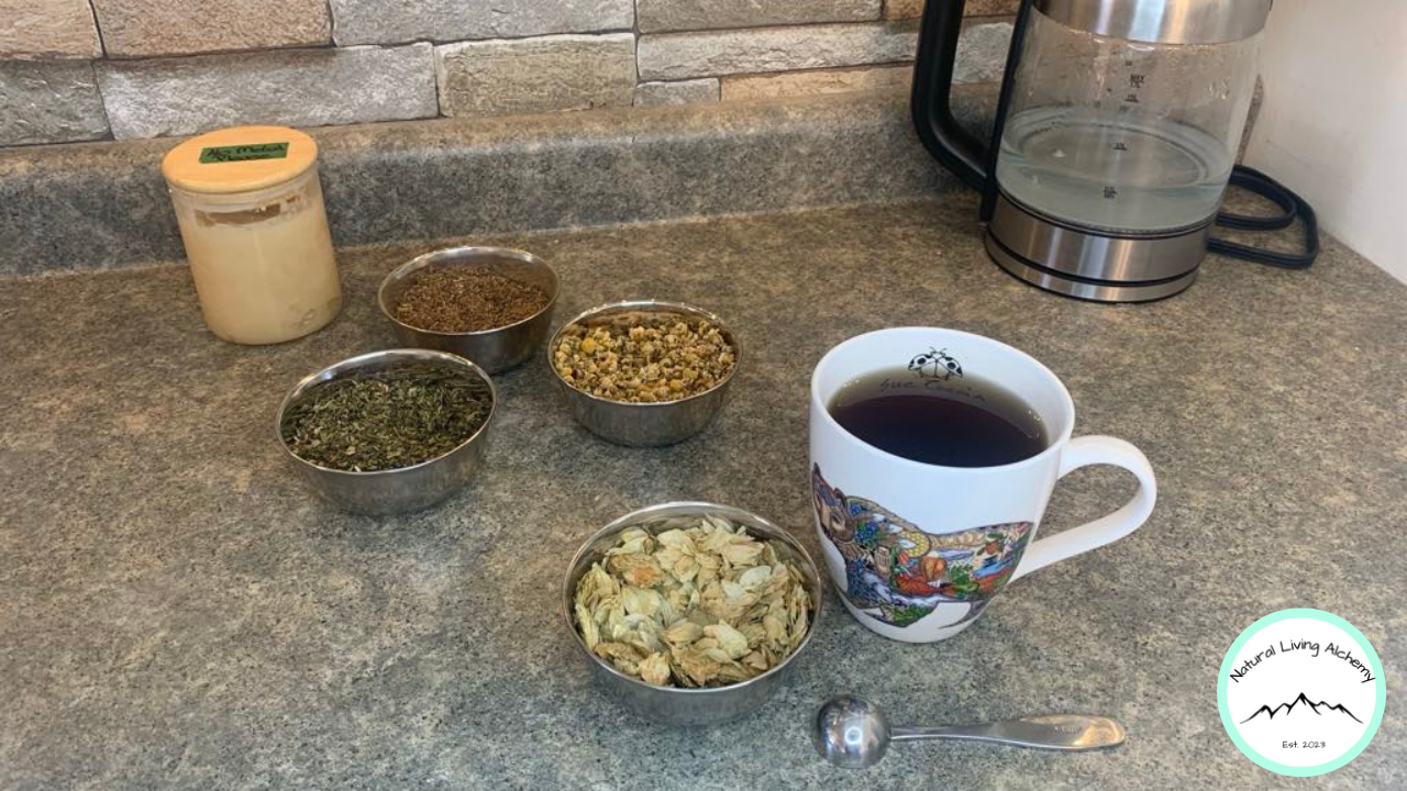 Plant Feature: Hops, Humulus lupulus, with recipe — Natural Living Alchemy