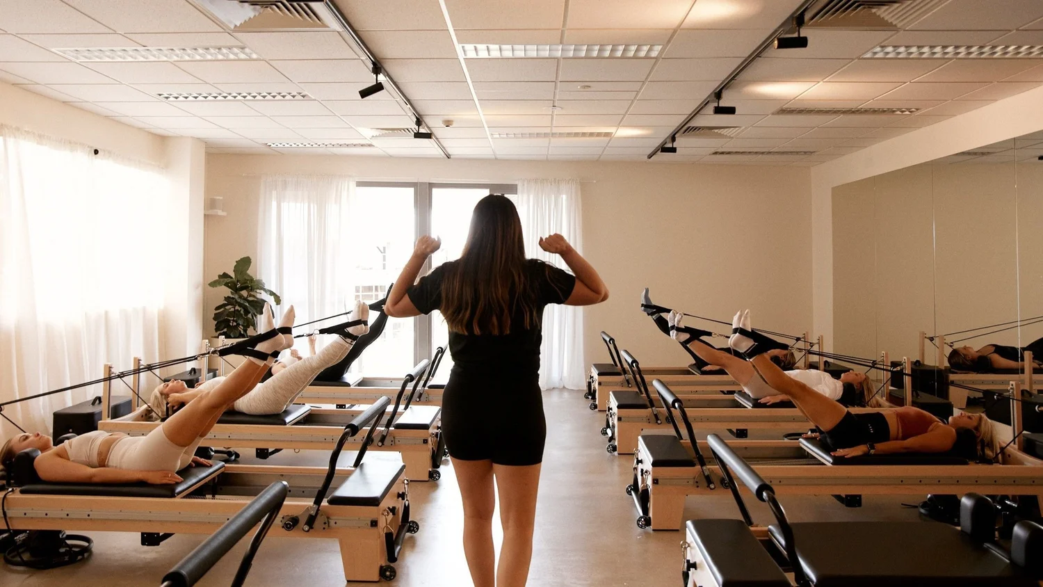 MOVE PILATES ACADEMY