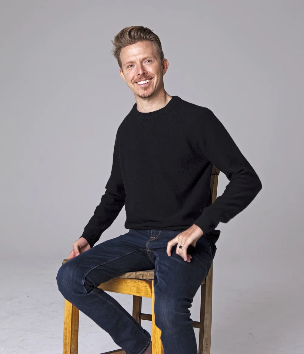 Aaron Baker | Resilience & Motivational Keynote Speaker — AARON BAKER