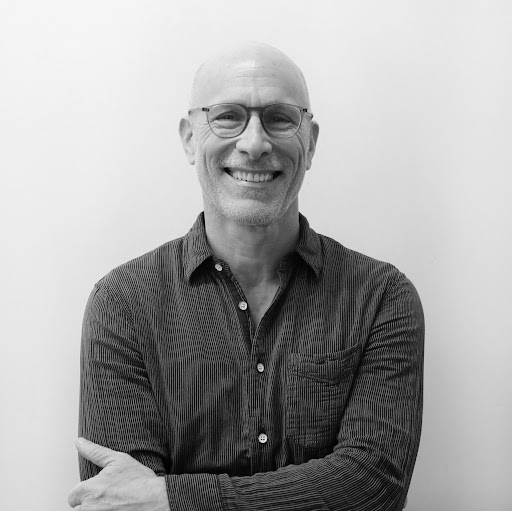 People — IN STUDIO