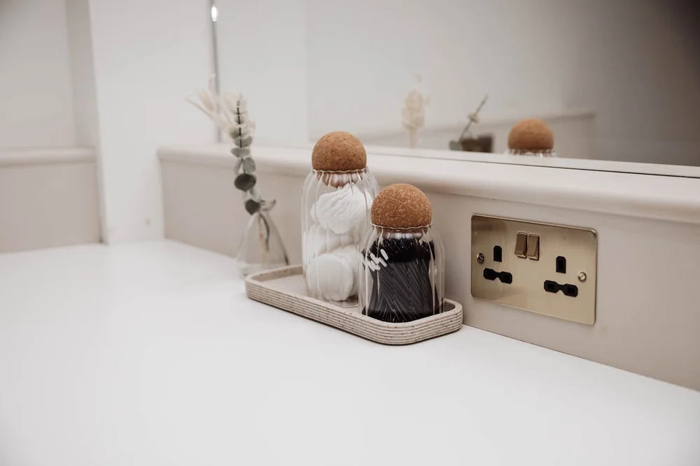 Zo & Co Cosmetics