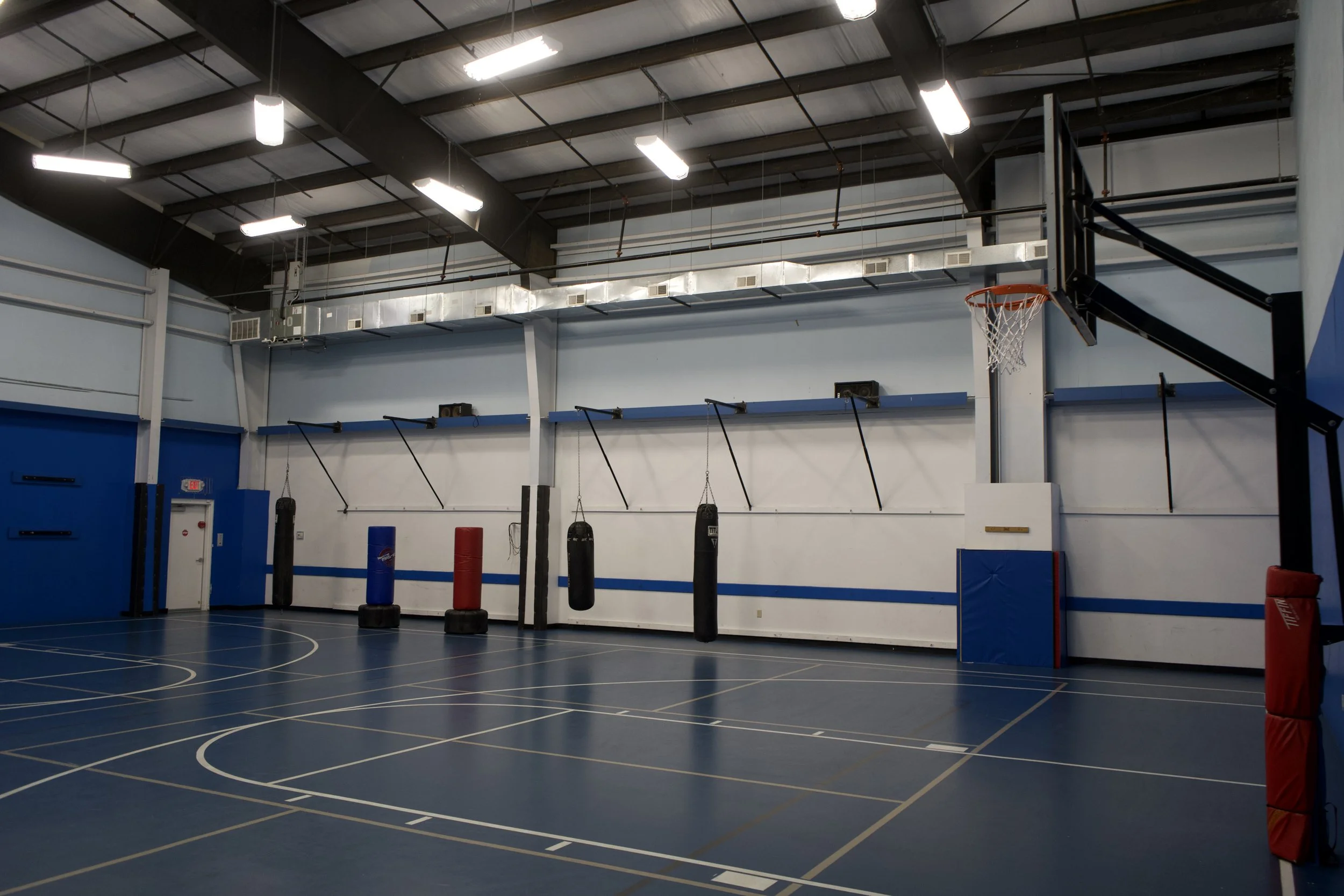 COURTS — CLAYTON FITNESS