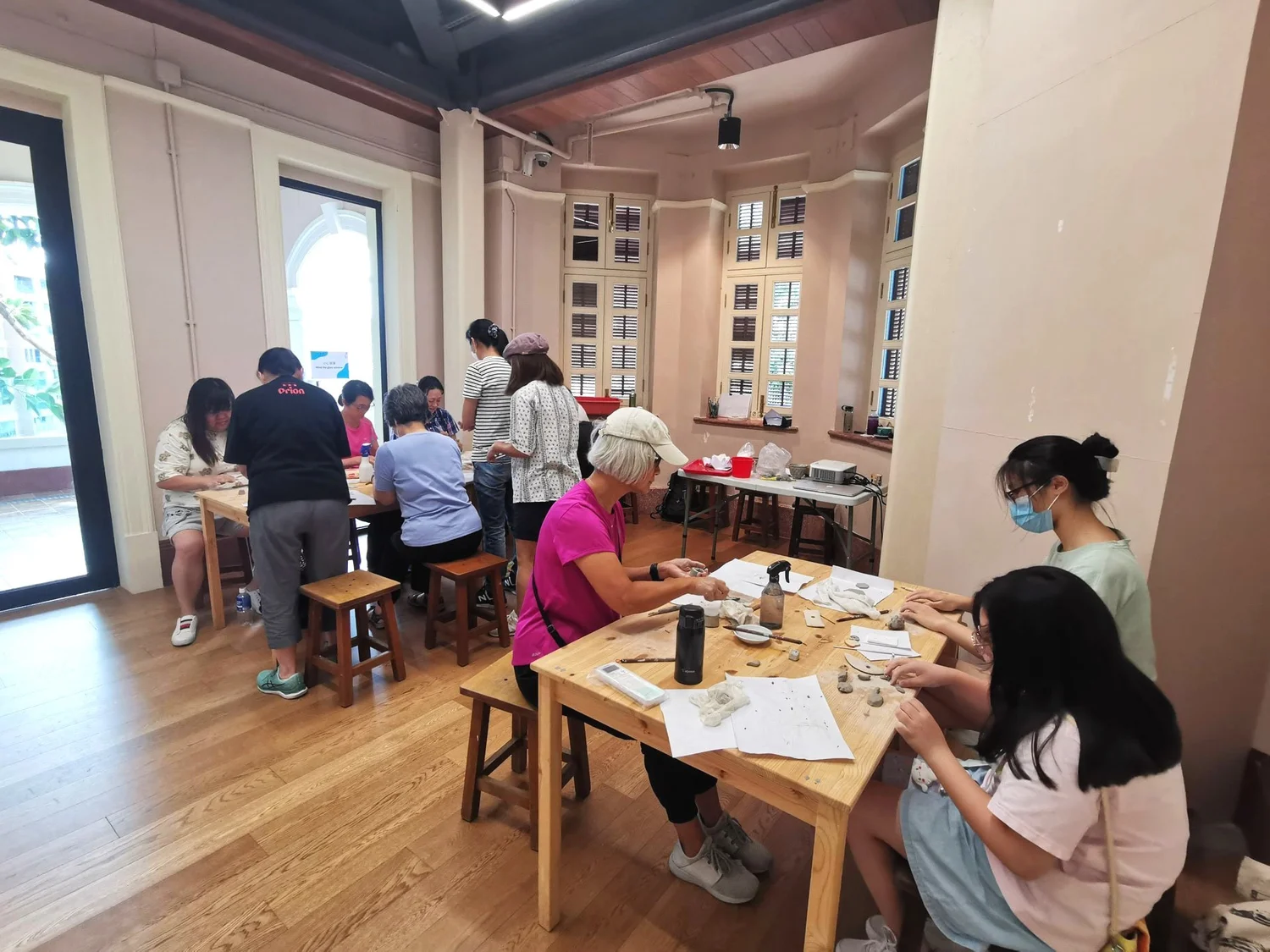 About Pokfulam Farm — 薄鳧林牧場 The Pokfulam Farm